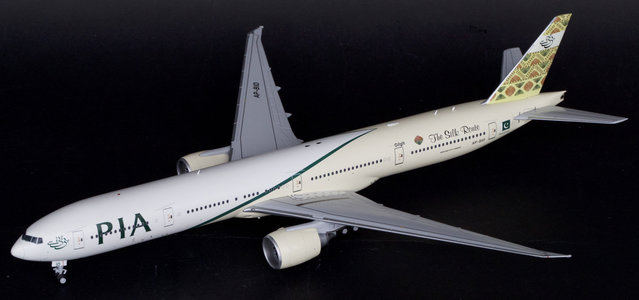 ScaleModelStore.com :: JC Wings 1:200 - LH2037 - PIA Boeing 777-300ER