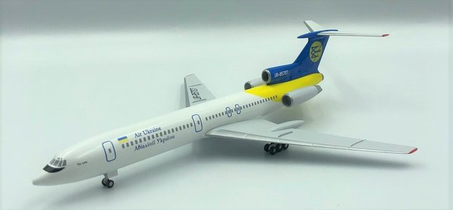 ScaleModelStore.com :: KUM Models 1:200 - UR-85707 - Air Ukraine ...