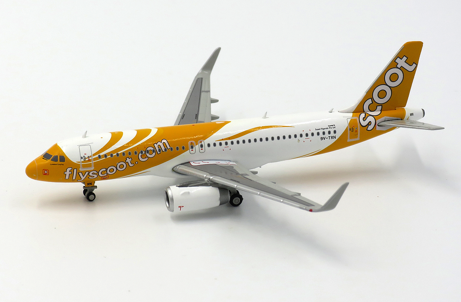 ScaleModelStore.com :: JC Wings 1:400 - XX4722 - Scoot Airbus A320