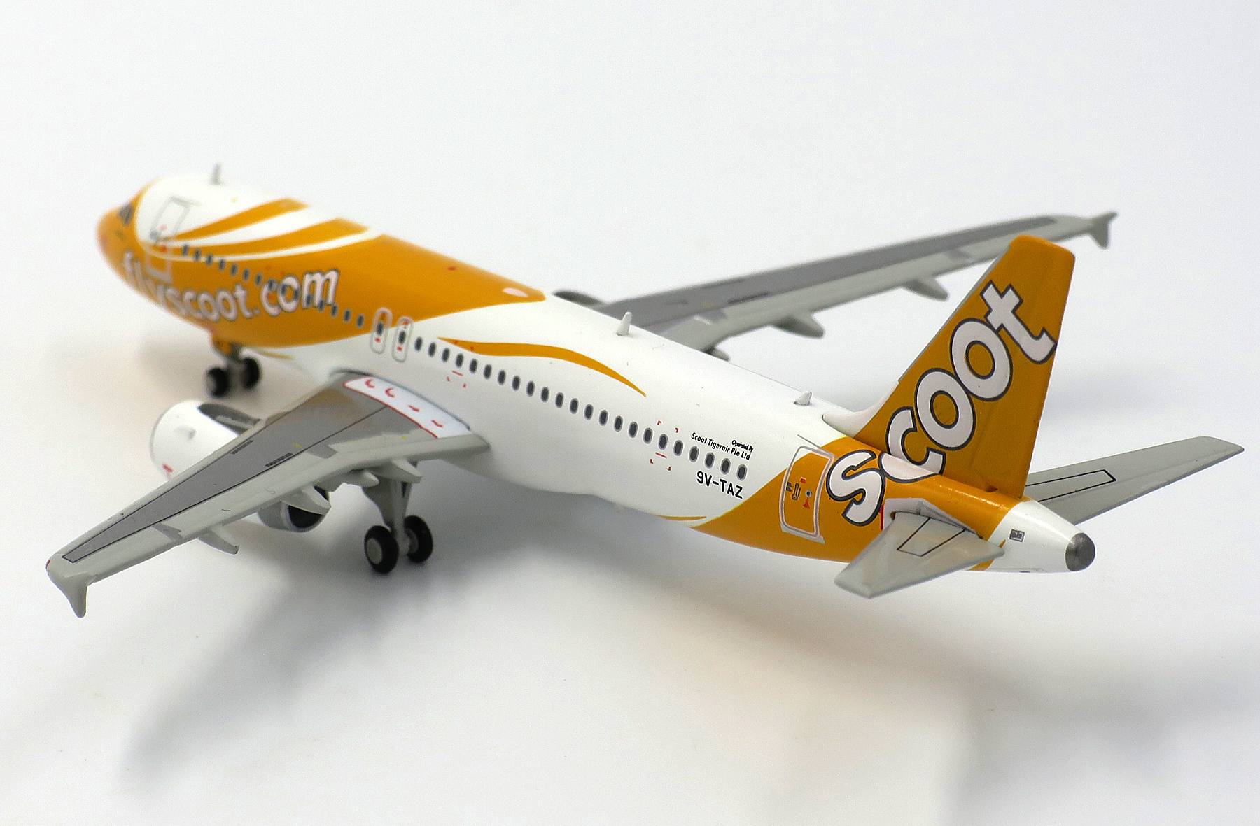 ScaleModelStore.com :: JC Wings 1:400 - XX4723 - Scoot Airbus A320