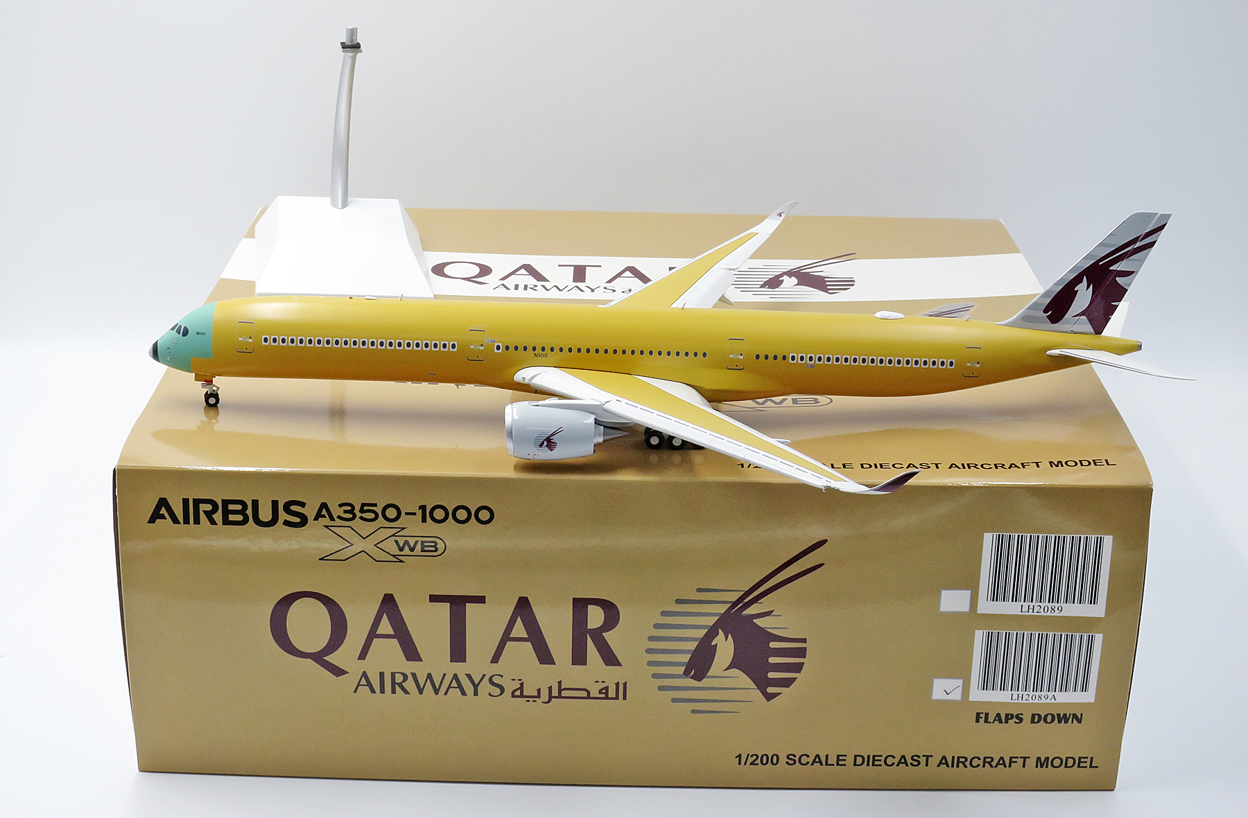 ScaleModelStore.com :: JC Wings 1:200 - LH2089A - Qatar Airways Airbus ...