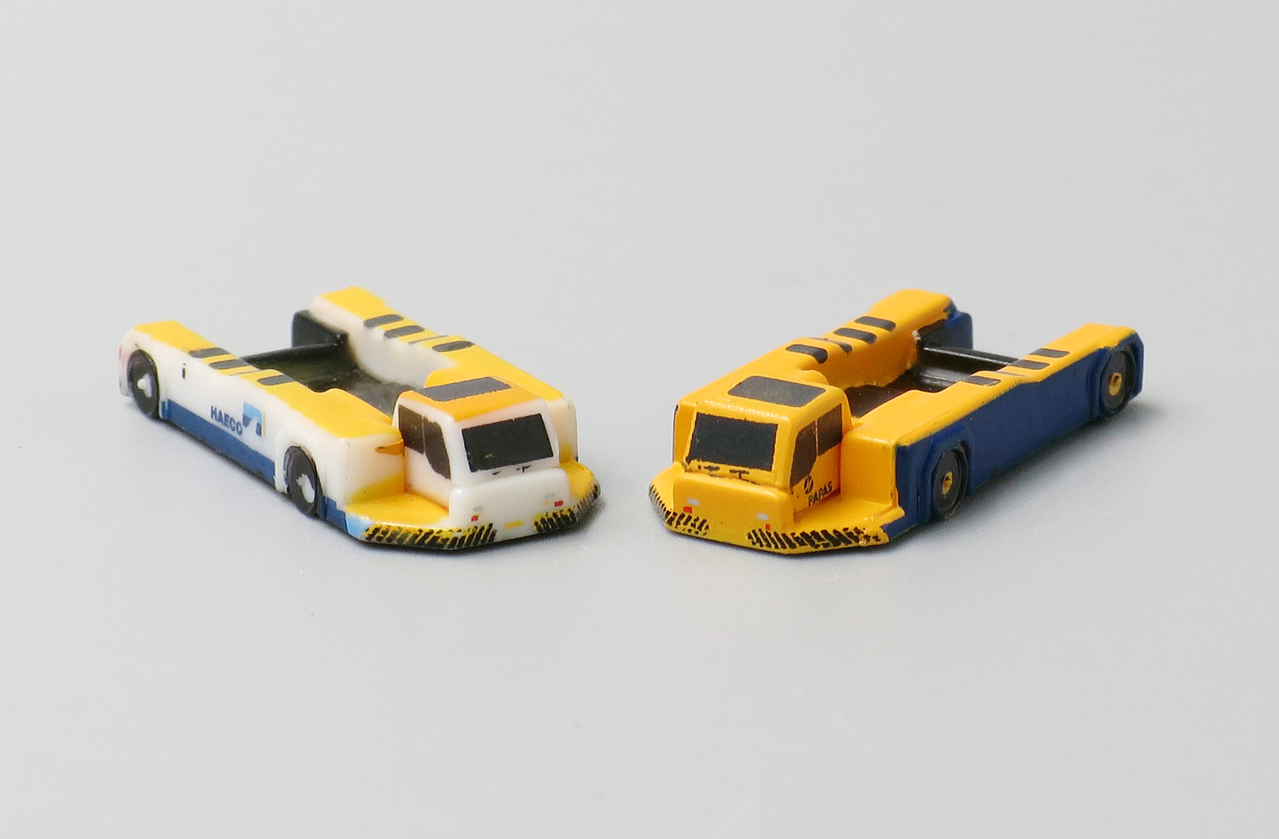 ScaleModelStore.com :: JC Wings 1:400 - JCGSE008 - 2xHaeco,2xPapas Push ...