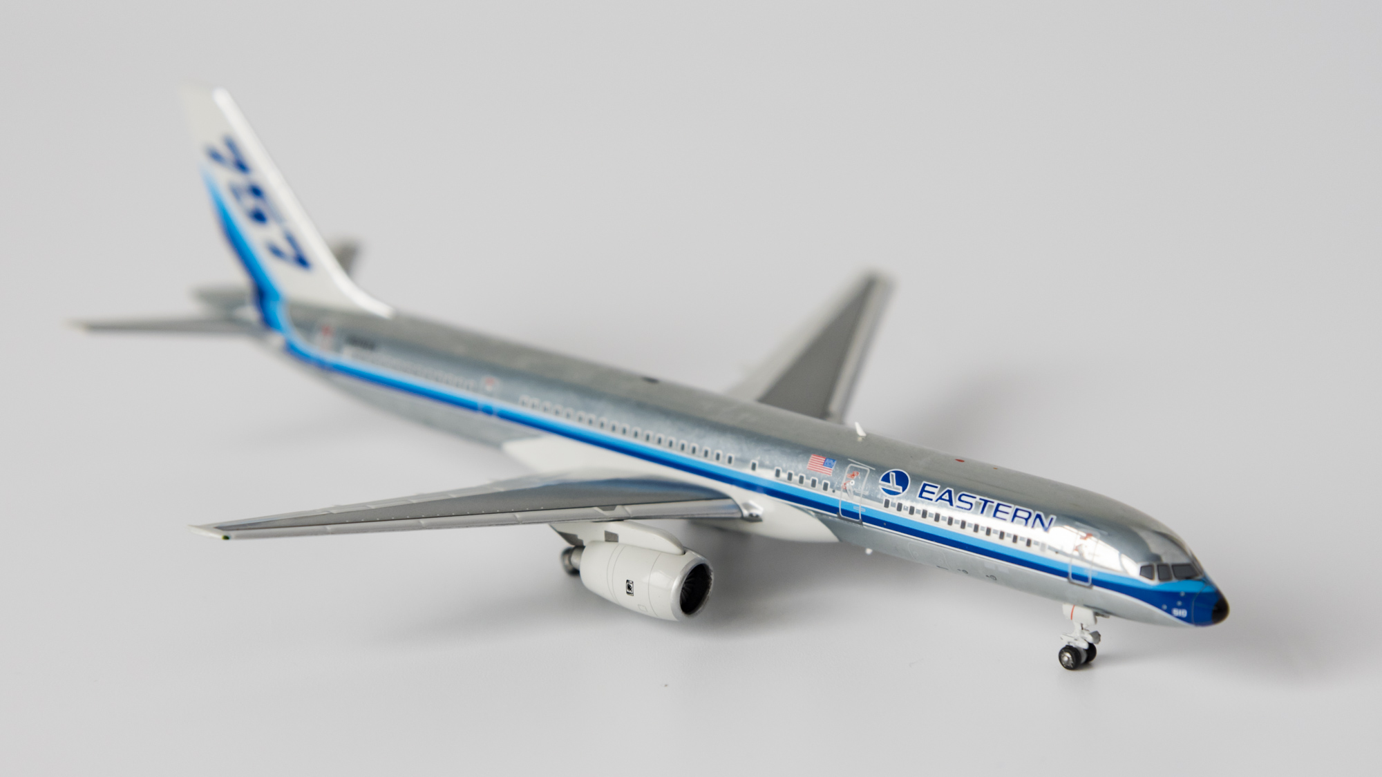 Scale Model Store.com :: NG Models 1:400 - 53028 - Eastern Boeing 757-200