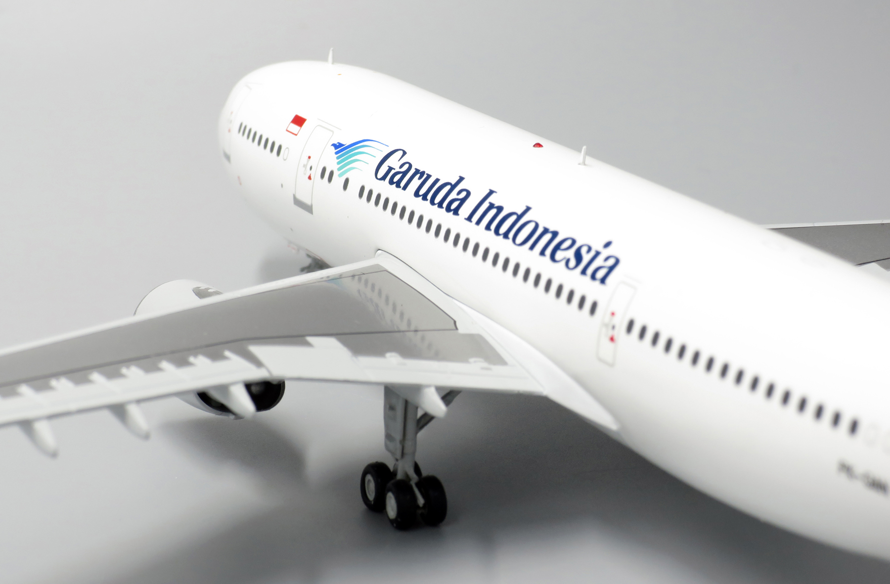 ScaleModelStore.com :: JC Wings 1:200 - LH2069 - Garuda Indonesia ...