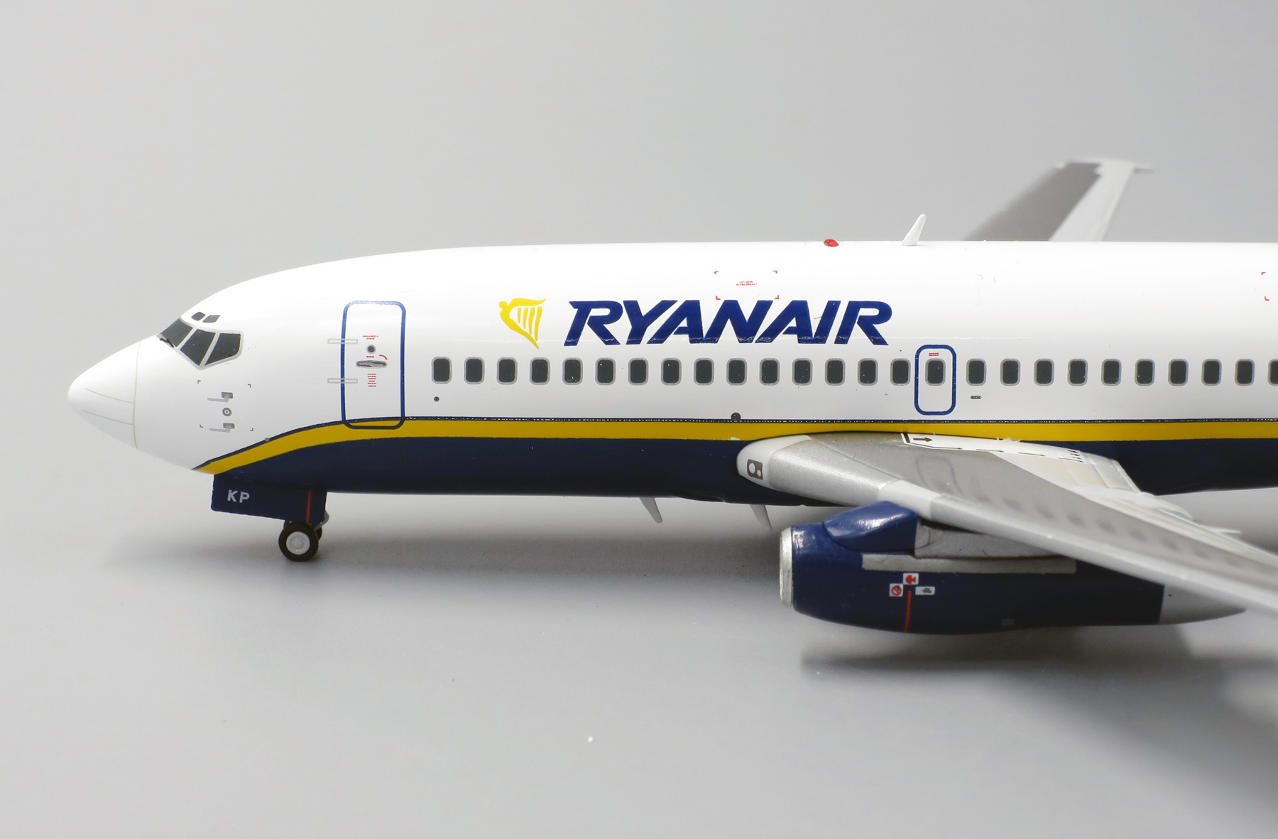 ScaleModelStore.com :: JC Wings 1:200 - XX2049 - Ryanair Boeing 737-200