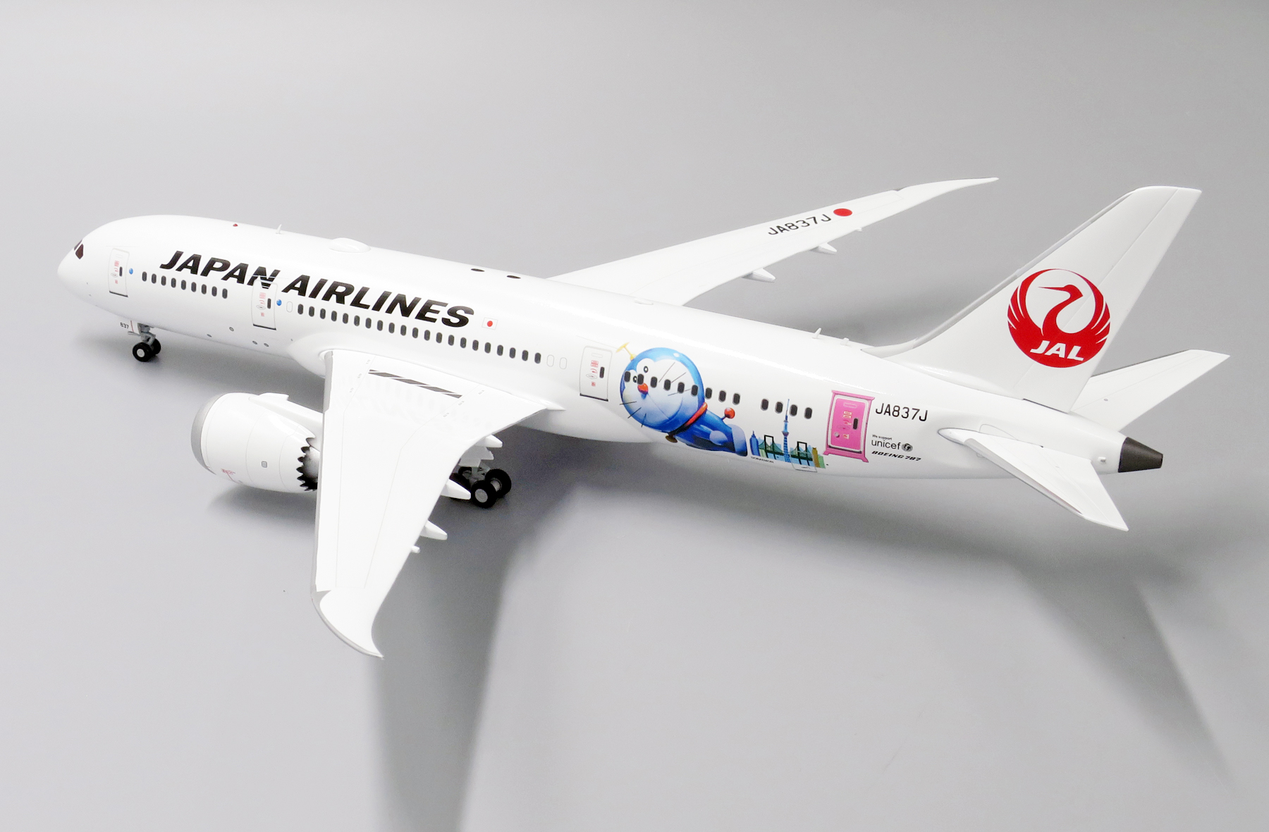 ScaleModelStore.com :: JC Wings 1:200 - XX2160 - Japan Airlines Boeing 787-8