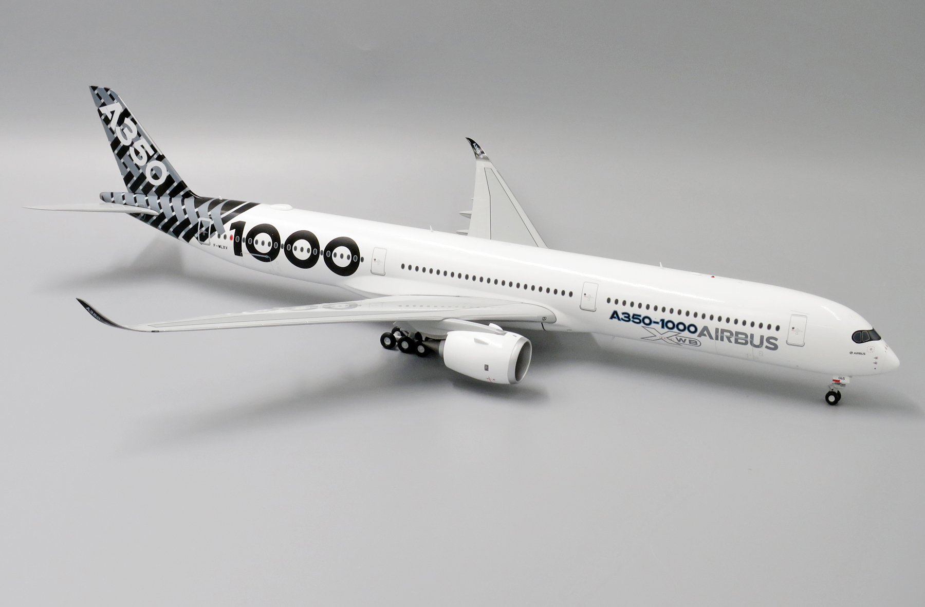 ScaleModelStore.com :: JC Wings 1:200 - XX2048 - Airbus House Colours ...