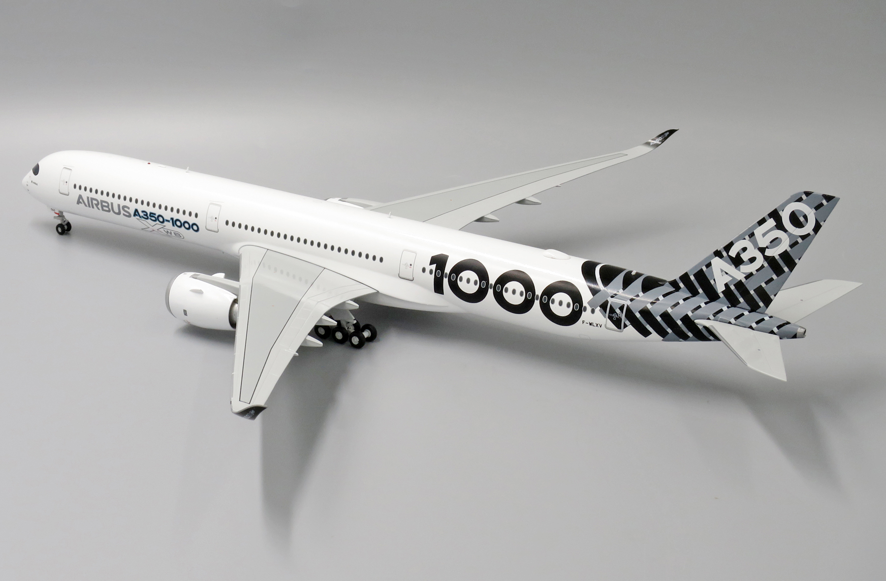 ScaleModelStore.com :: JC Wings 1:200 - XX2048 - Airbus House Colours ...