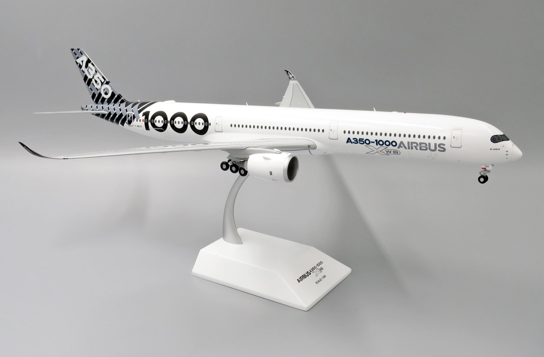 ScaleModelStore.com :: JC Wings 1:200 - XX2048 - Airbus House Colours ...