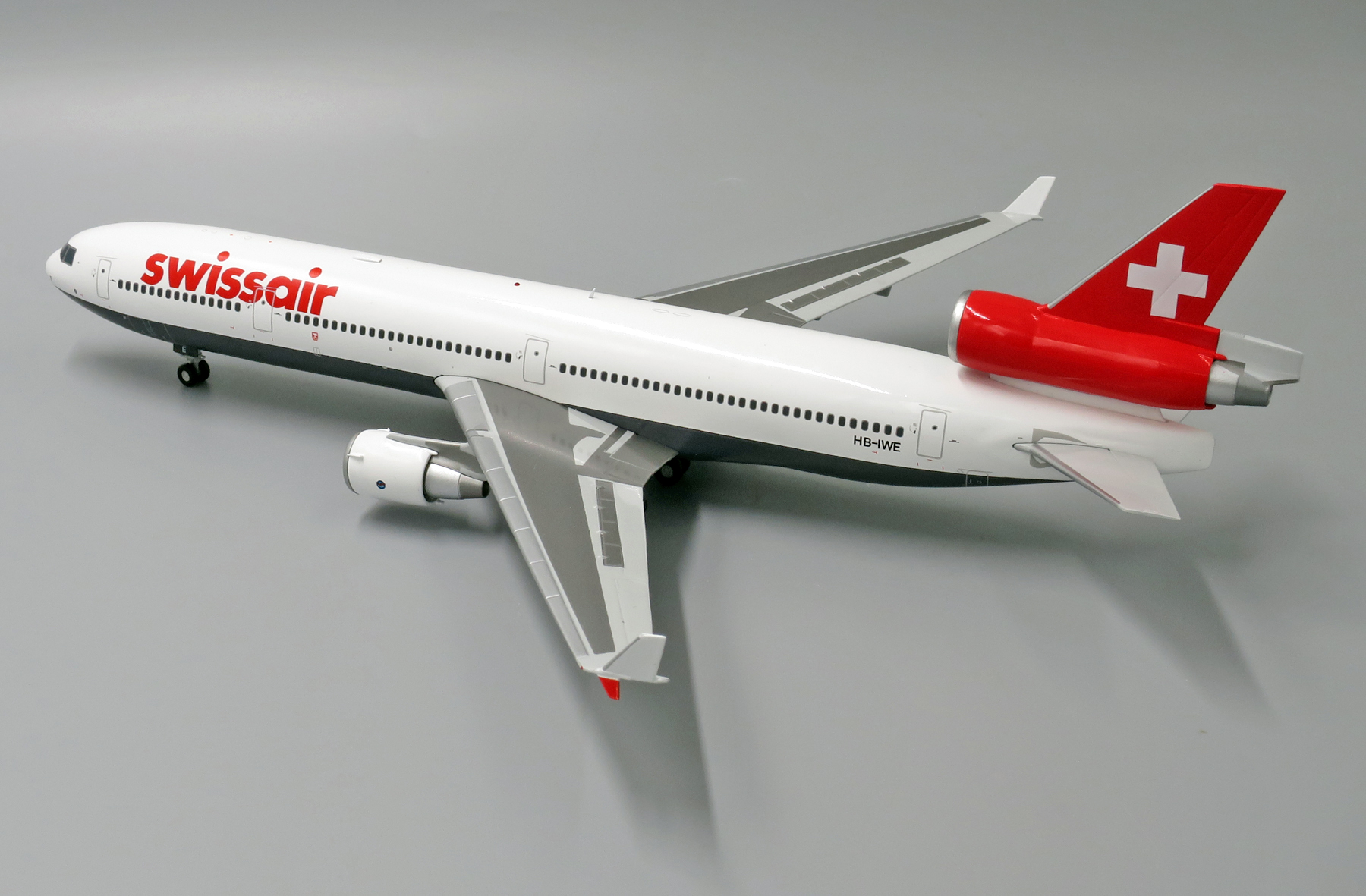 ScaleModelStore.com :: JC Wings 1:200 - LH2146 - Swissair McDonnell ...