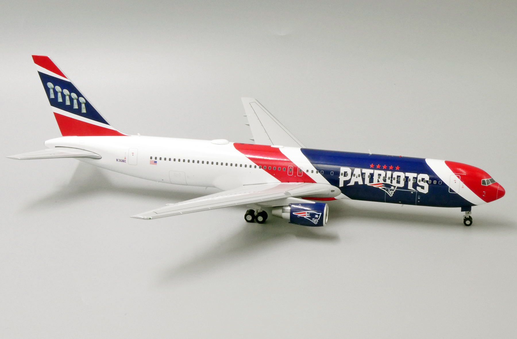 ScaleModelStore.com :: JC Wings 1:200 - PX2193 - New England Patriots ...