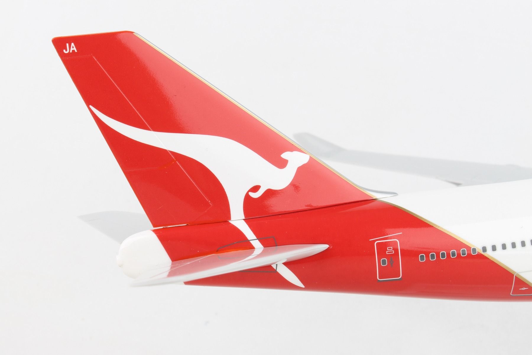ScaleModelStore.com :: Skymarks 1:200 - SKR1026 - Qantas Boeing 747-400