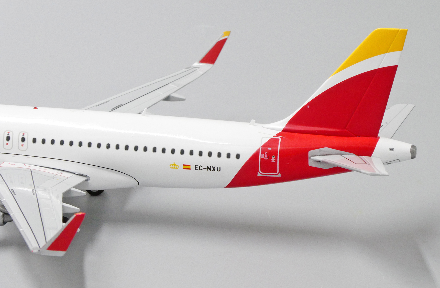 ScaleModelStore.com :: JC Wings 1:200 - XX2082 - Iberia Airbus A320neo