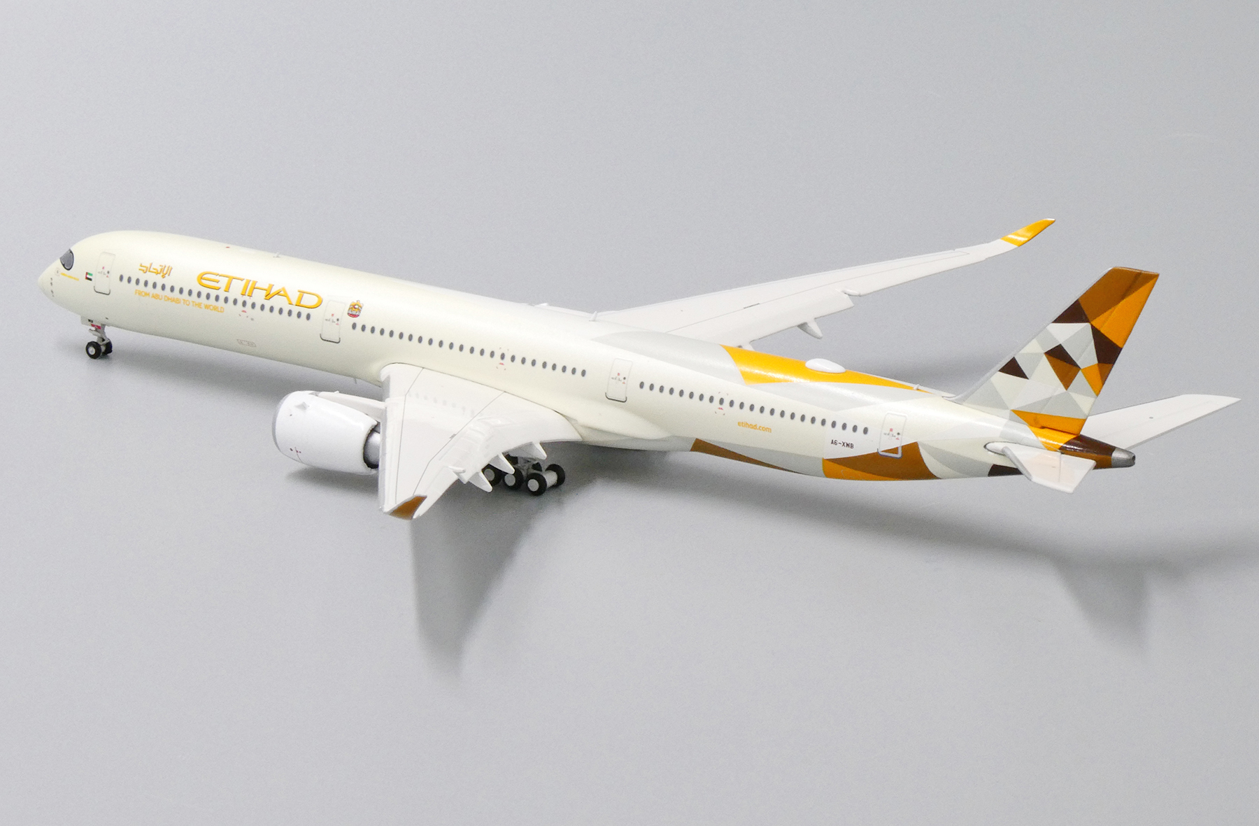 ScaleModelStore.com :: JC Wings 1:400 - XX4175A - Etihad Airways Airbus ...