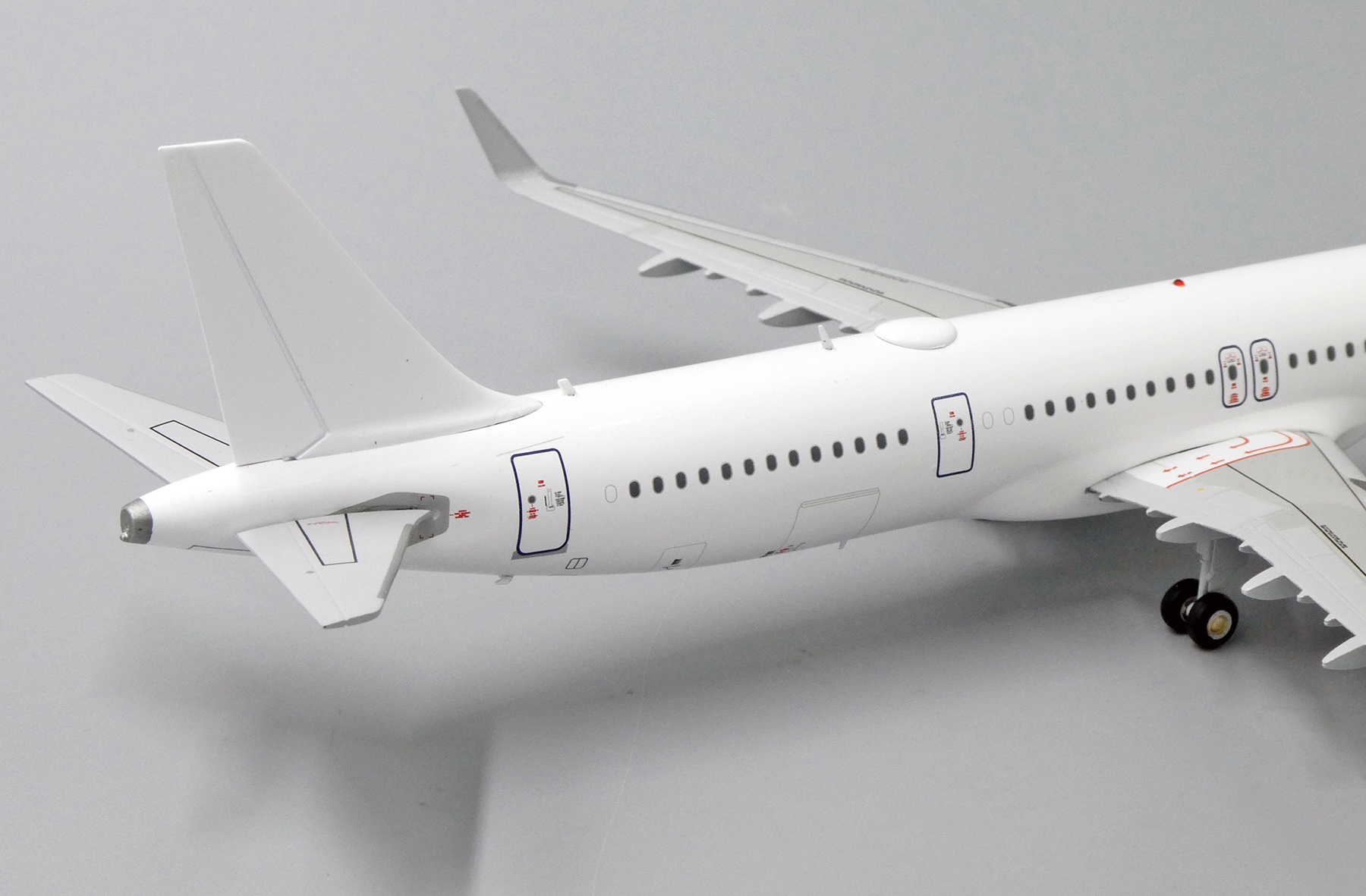 ScaleModelStore.com :: JC Wings 1:200 - BK1017 - Blank Airbus A321neo