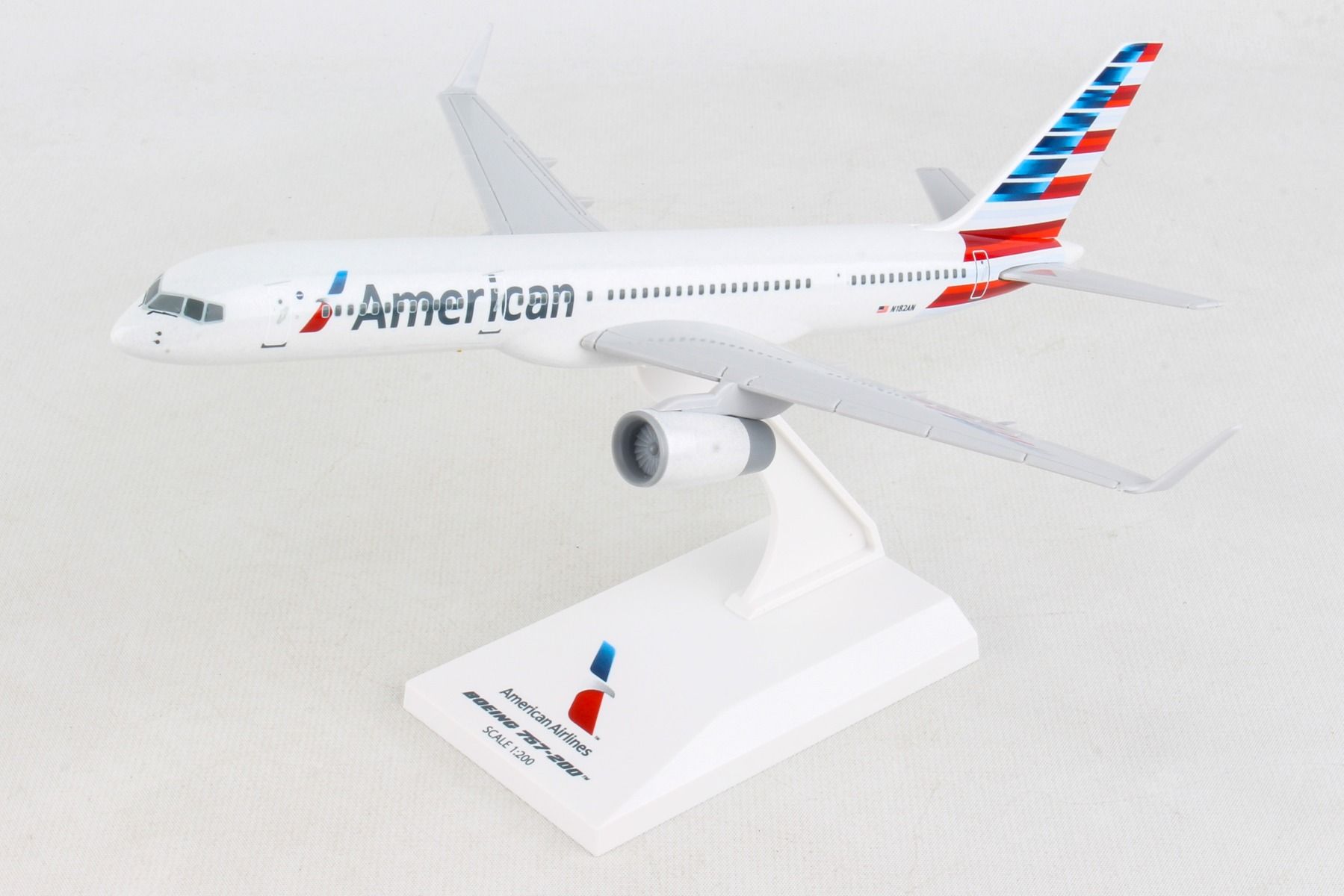 ScaleModelStore.com :: Skymarks 1:200 - SKR770 - American Airlines New ...