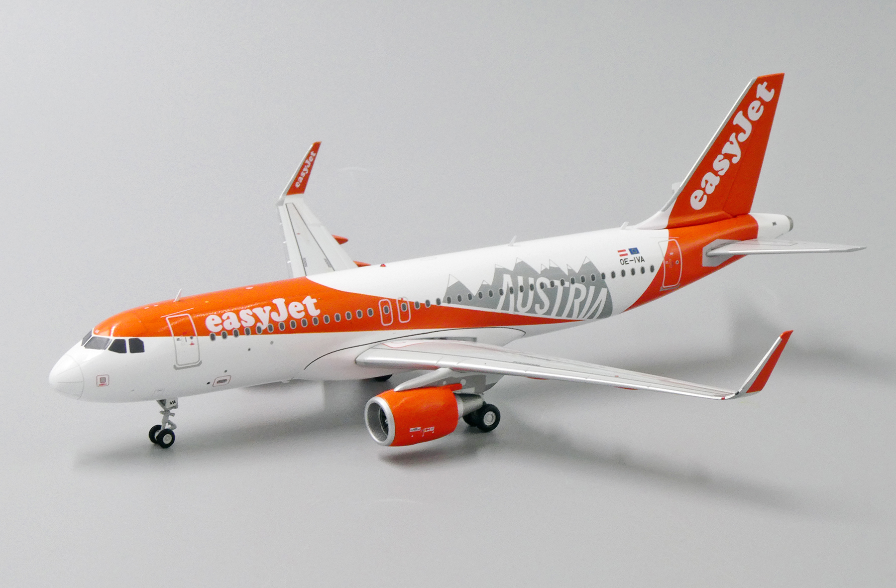 ScaleModelStore.com :: JC Wings 1:200 - EW2320004 - EasyJet Europe ...