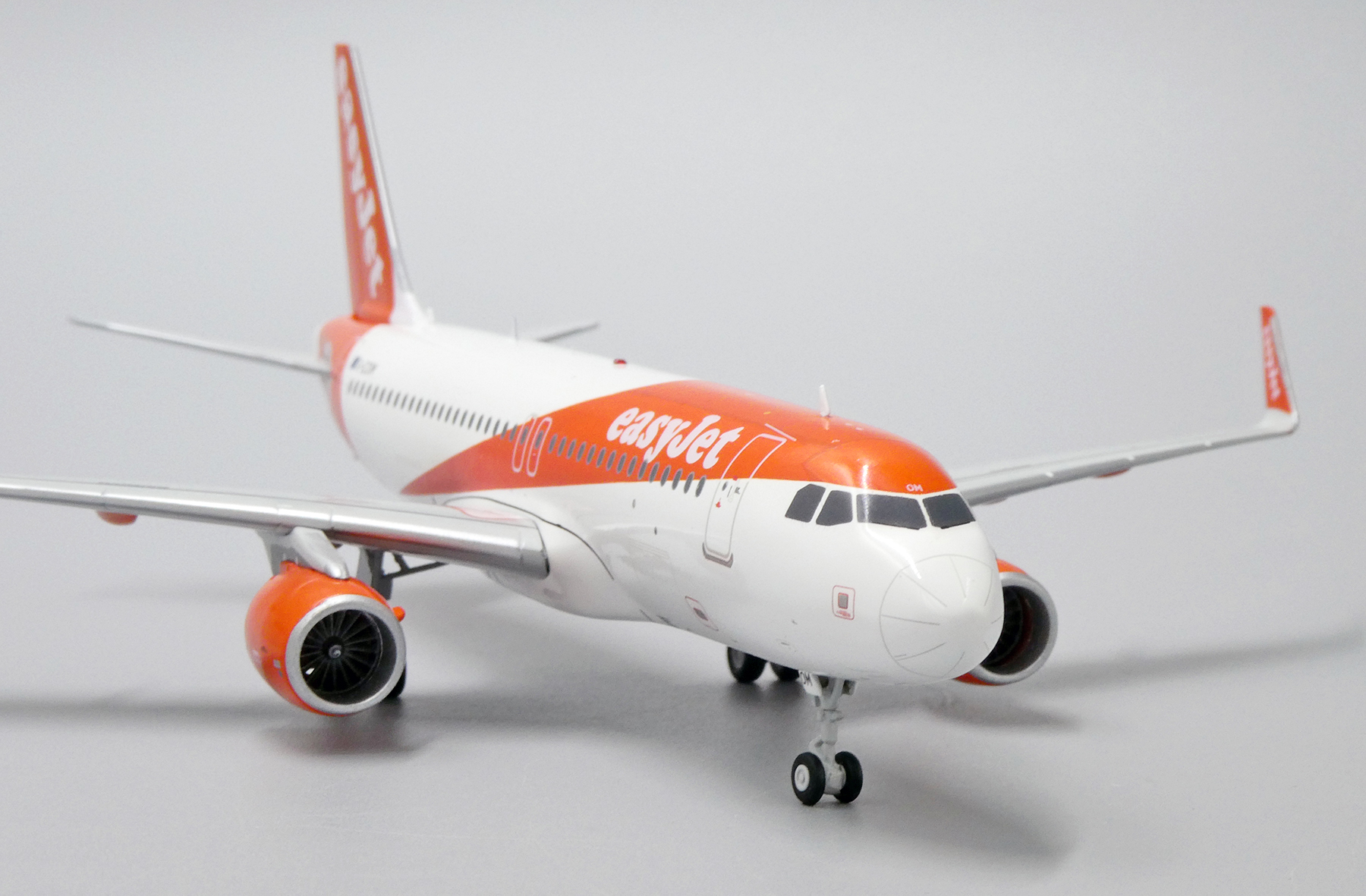 ScaleModelStore.com :: JC Wings 1:200 - EW2320001 - EasyJet Airbus A320