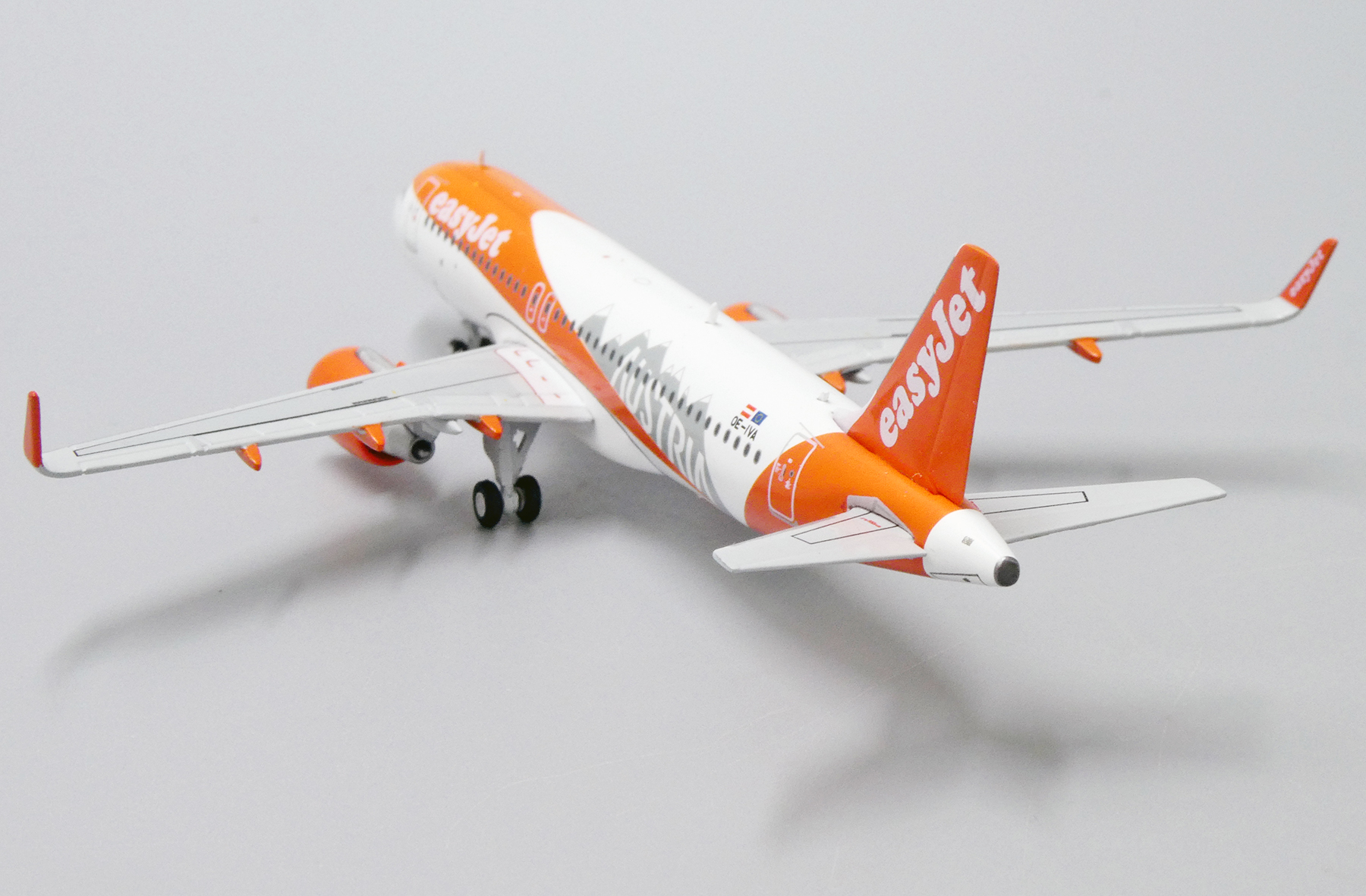ScaleModelStore.com :: JC Wings 1:400 - EW4320004 - EasyJet Europe ...