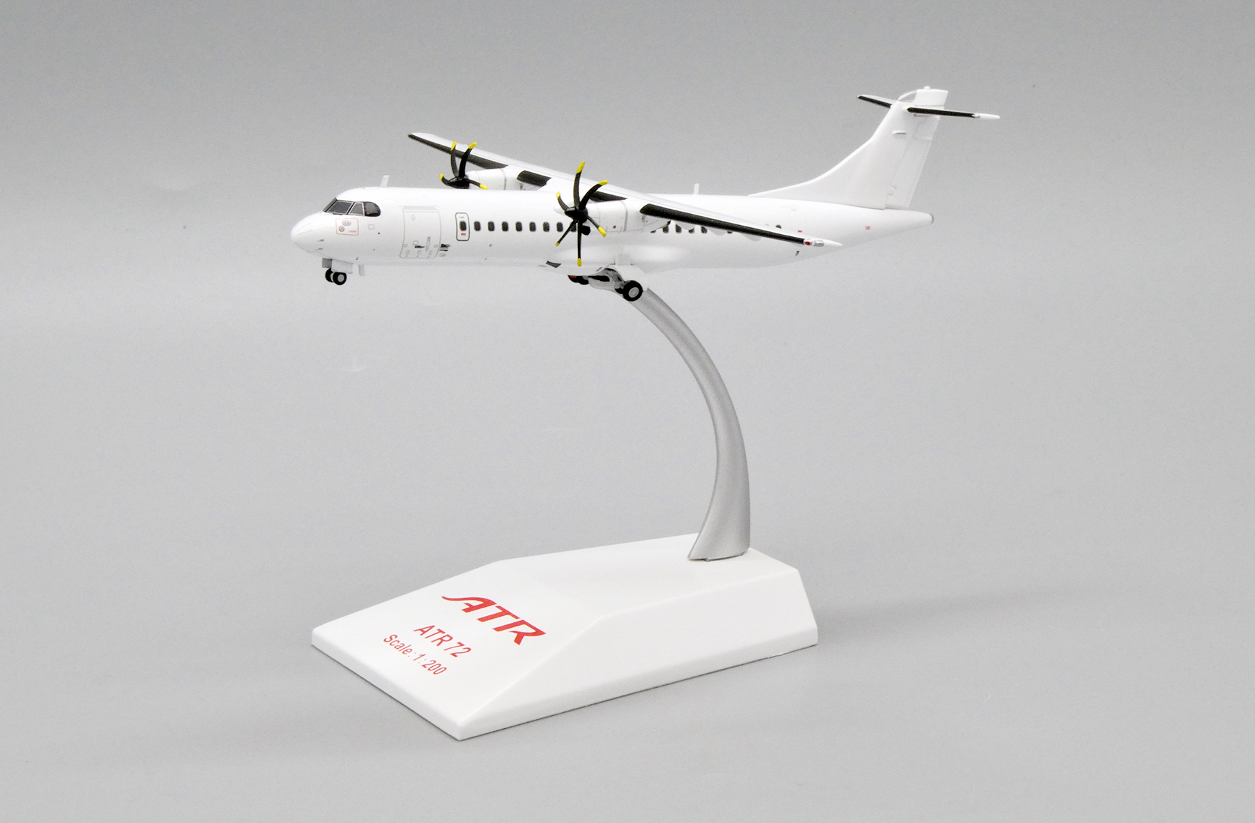 ScaleModelStore.com :: JC Wings 1:200 - BK1056 - Blank ATR-72