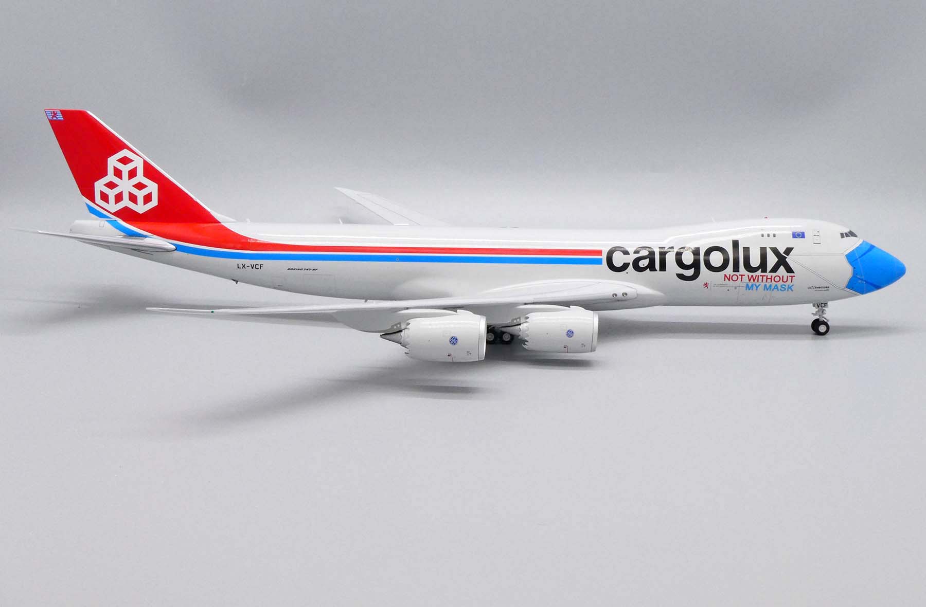 ScaleModelStore.com :: JC Wings 1:200 - XX20079 - Cargolux Boeing 747-8F