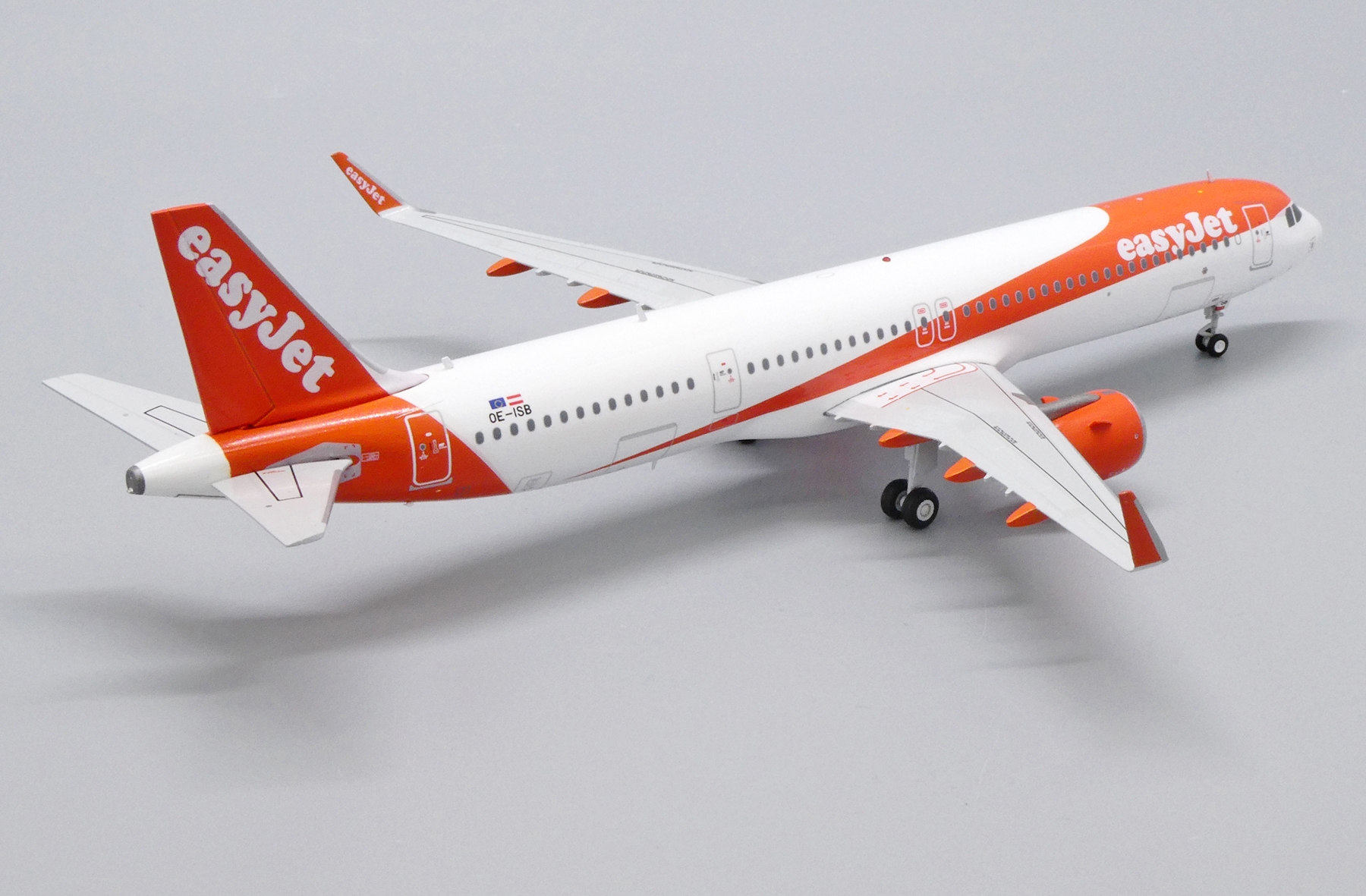 ScaleModelStore.com :: JC Wings 1:200 - EW221N002 - EasyJet Airbus A321neo