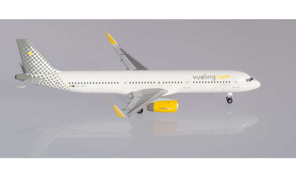 ScaleModelStore.com :: Herpa Wings 1:500 - 533218 - Vueling Airbus A321