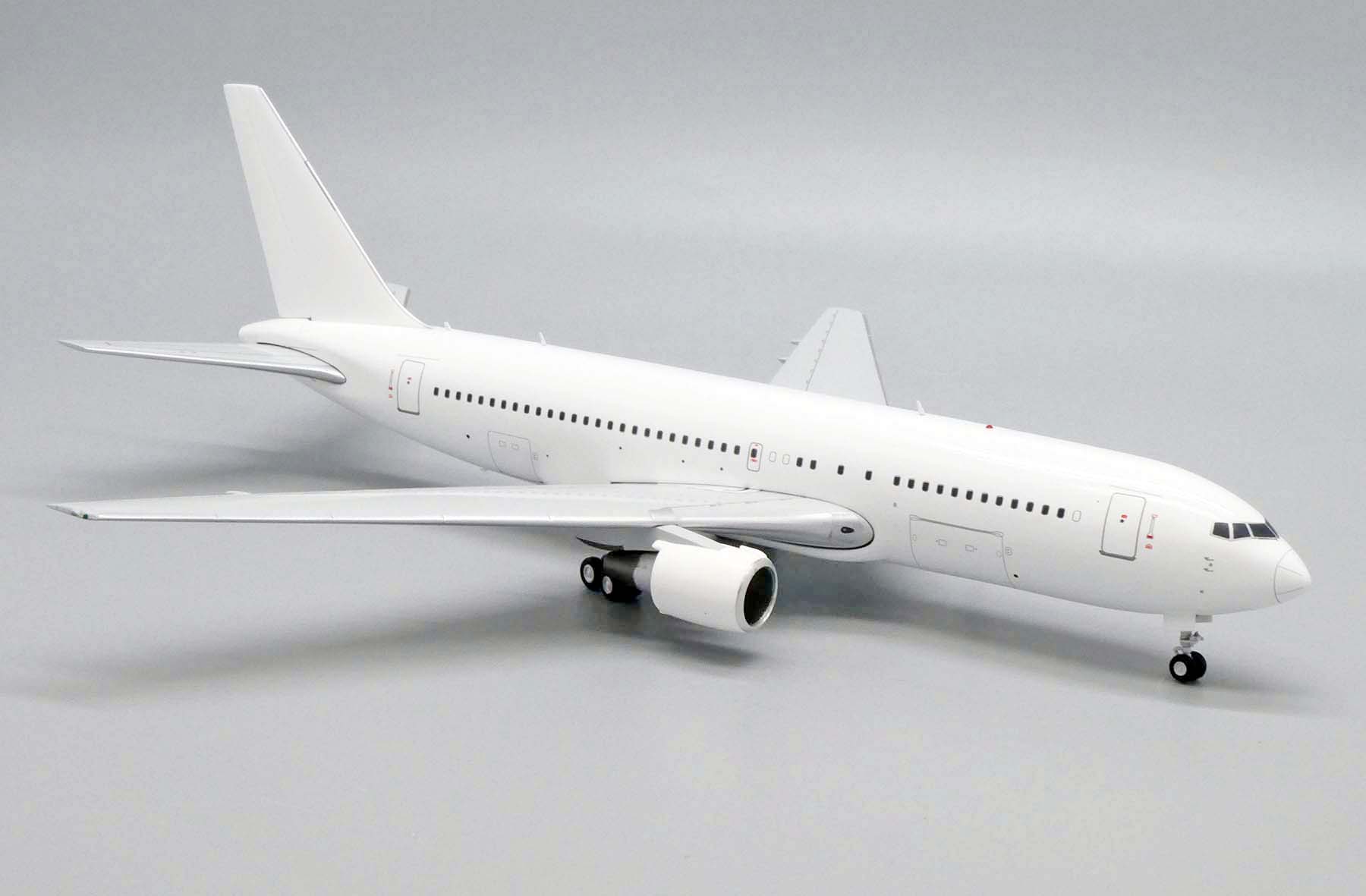 ScaleModelStore.com :: JC Wings 1:200 - BK1051 - Blank Boeing 767-200