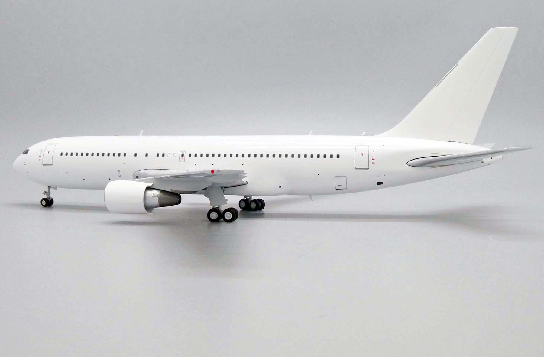 ScaleModelStore.com :: JC Wings 1:200 - BK1051 - Blank Boeing 767-200