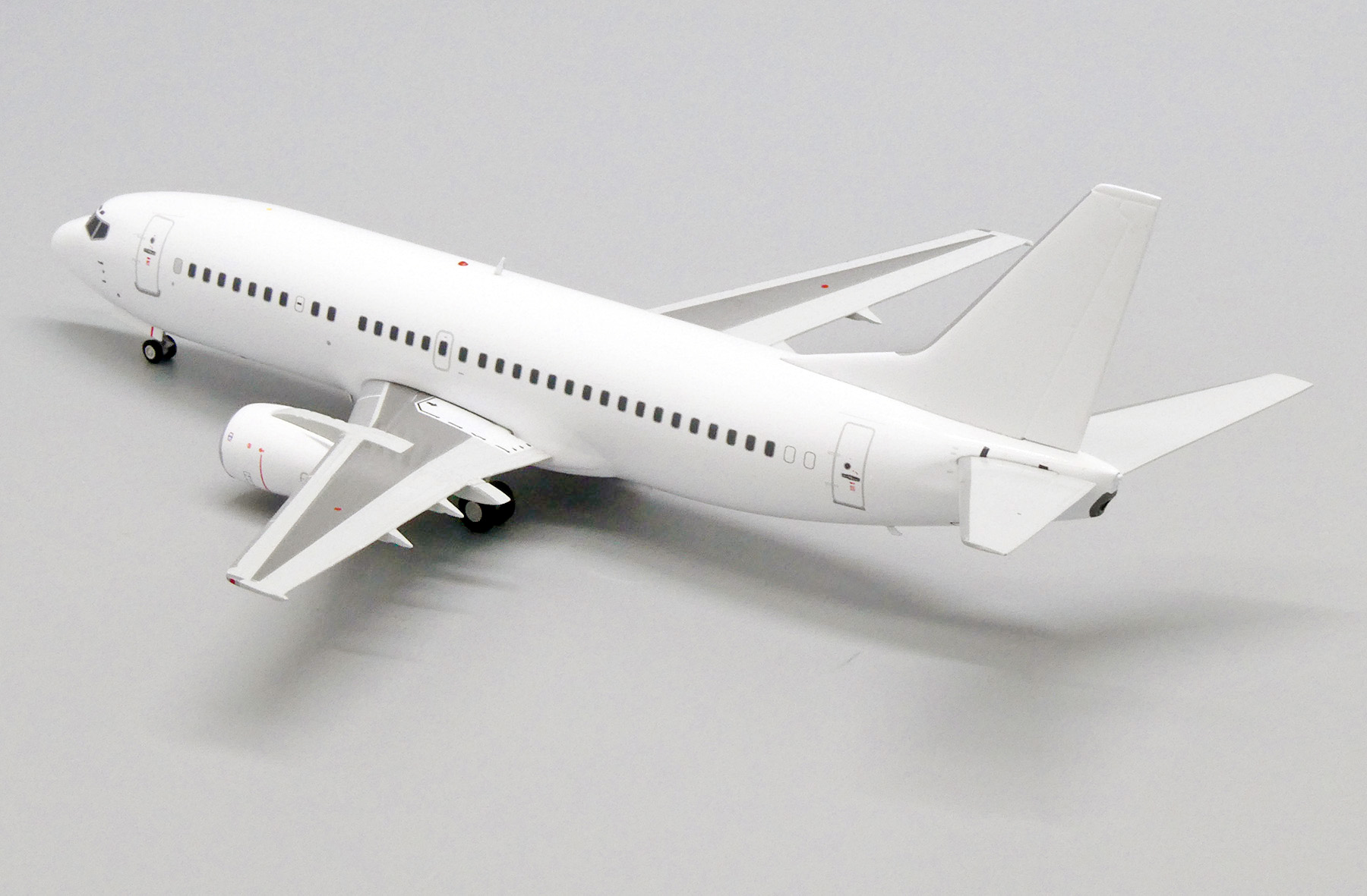 ScaleModelStore.com :: JC Wings 1:200 - BK1069 - Blank Boeing 737-300