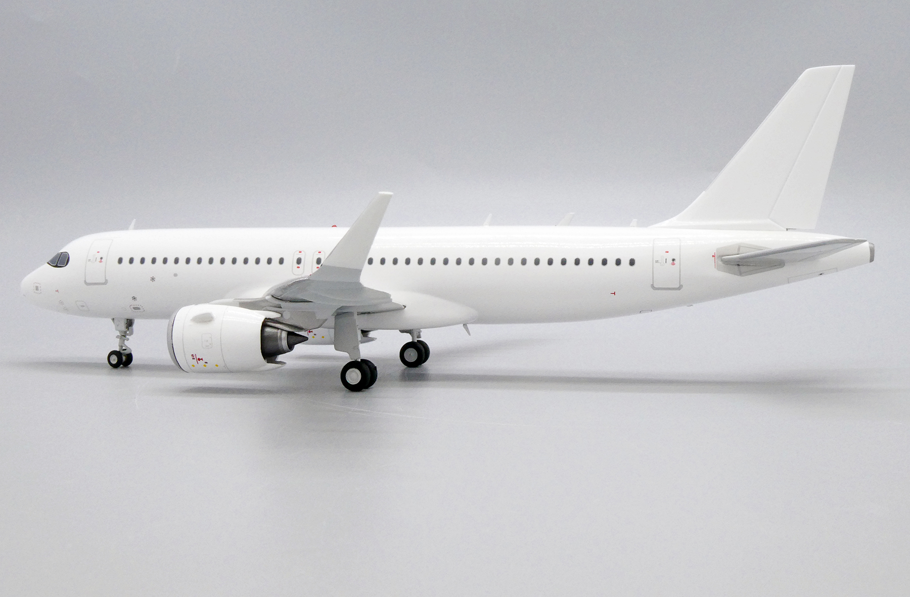 ScaleModelStore.com :: JC Wings 1:200 - BK1013 - Blank Airbus A320neo