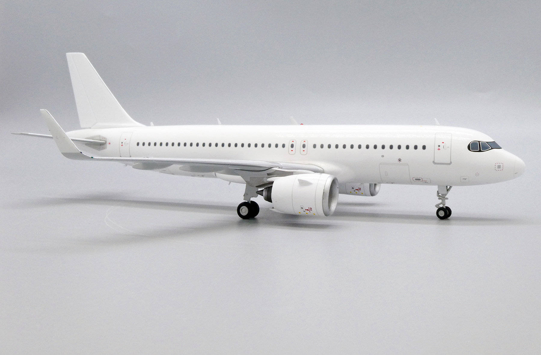 ScaleModelStore.com :: JC Wings 1:200 - BK1013 - Blank Airbus A320neo