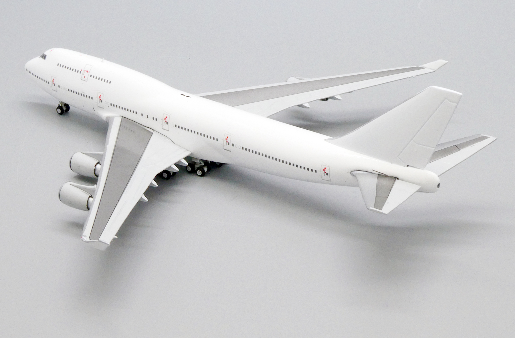 ScaleModelStore.com :: JC Wings 1:400 - BK2007 - Blank Boeing 747-400