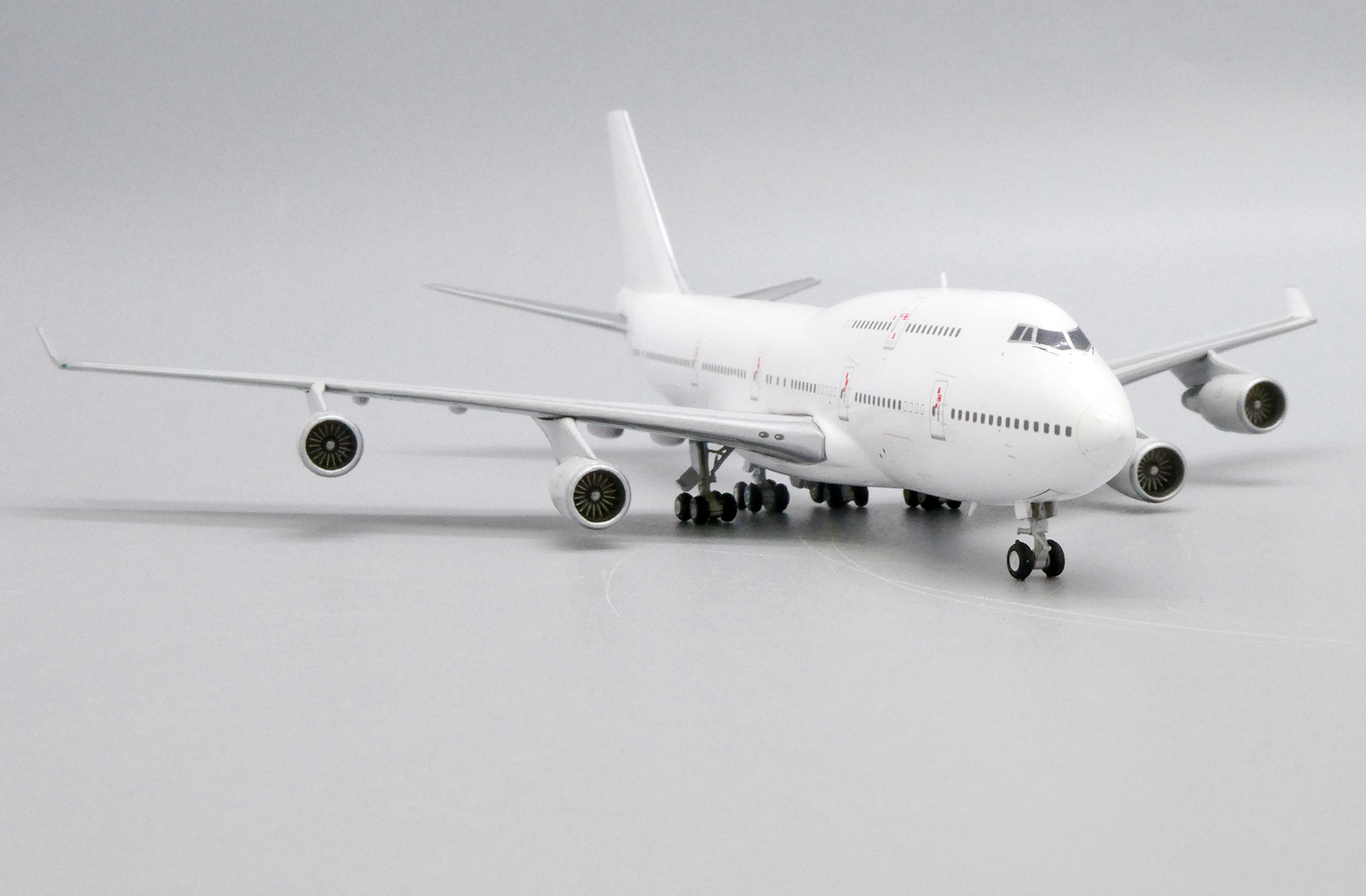 ScaleModelStore.com :: JC Wings 1:400 - BK2007 - Blank Boeing 747-400