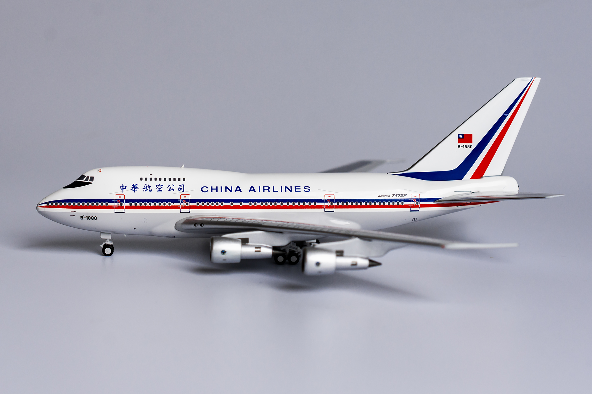 ScaleModelStore.com :: NG Models 1:400 - 07012 - China Airlines Boeing ...
