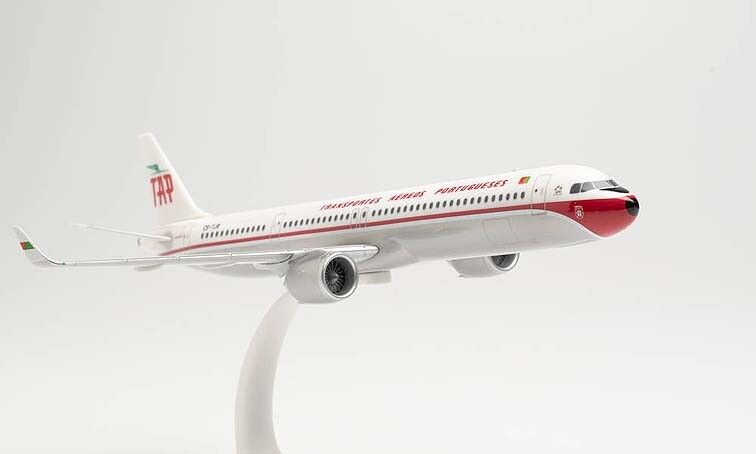 ScaleModelStore.com :: Herpa Snap-Fit 1:200 - 613316 - TAP Air Portugal ...