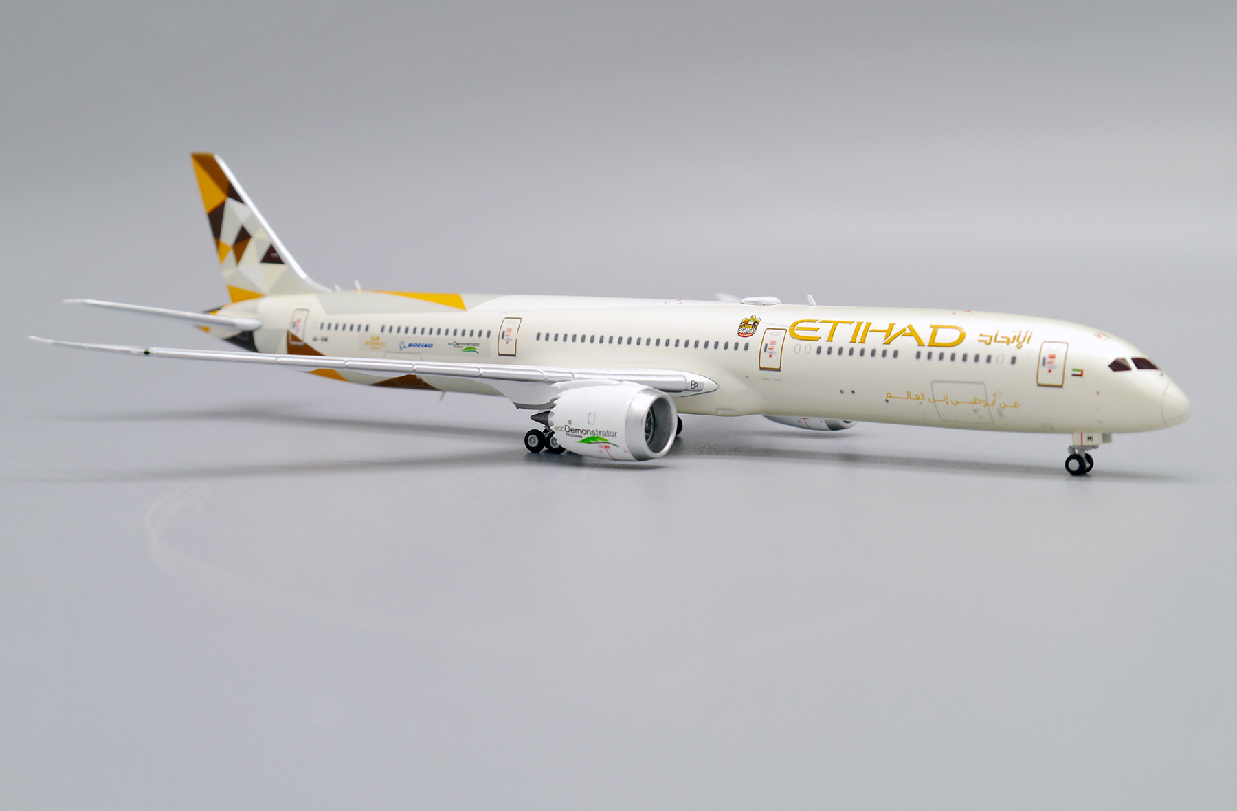 ScaleModelStore.com :: JC Wings 1:400 - XX4904 - Etihad Airways Boeing 787-10
