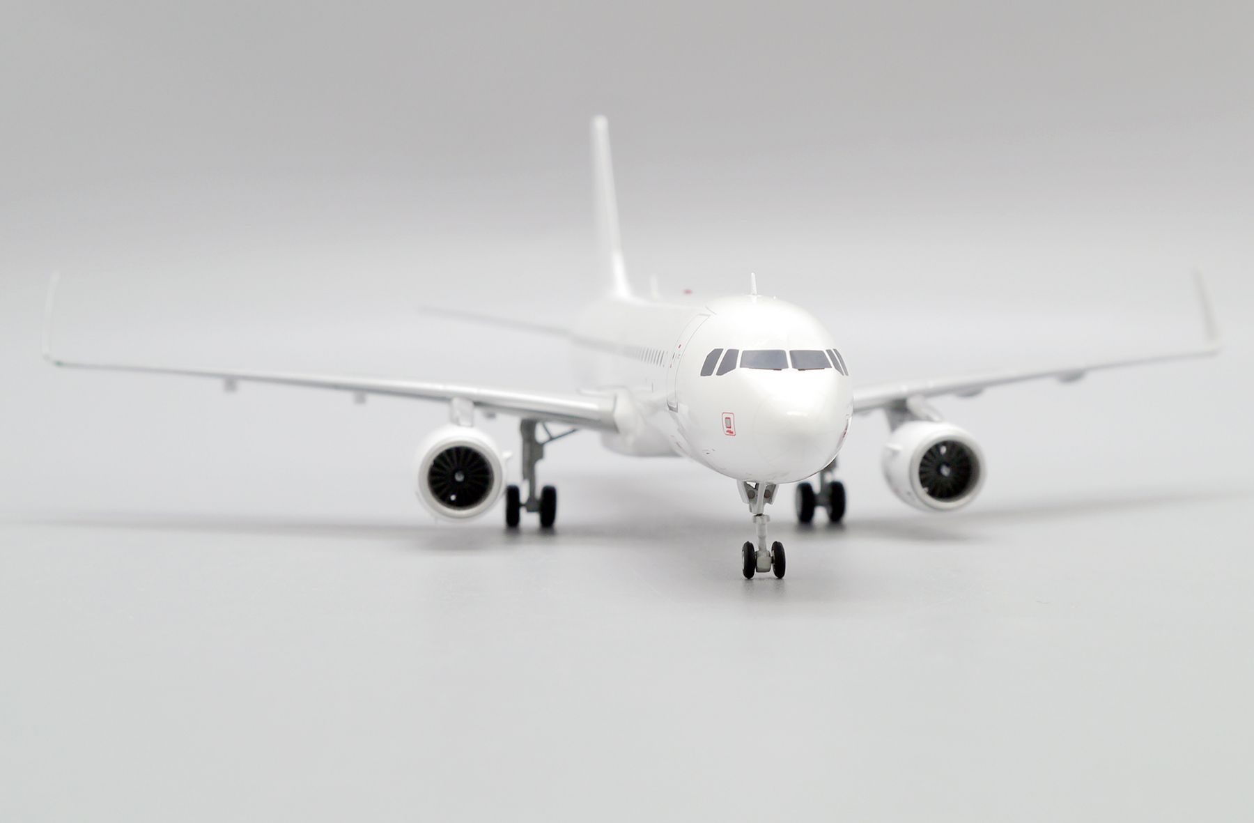 ScaleModelStore.com :: JC Wings 1:200 - BK1060 - Blank Airbus A320 CFM ...