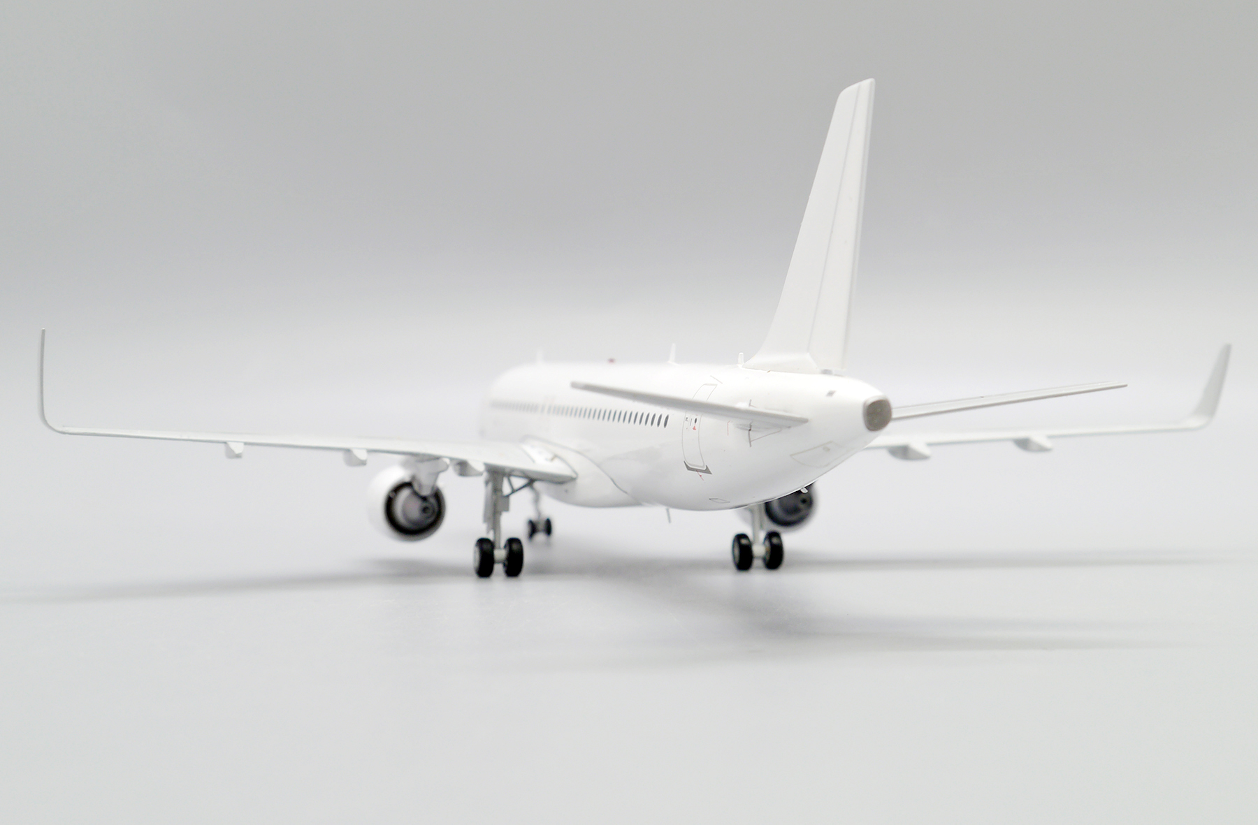 ScaleModelStore.com :: JC Wings 1:200 - BK1060 - Blank Airbus A320 CFM ...