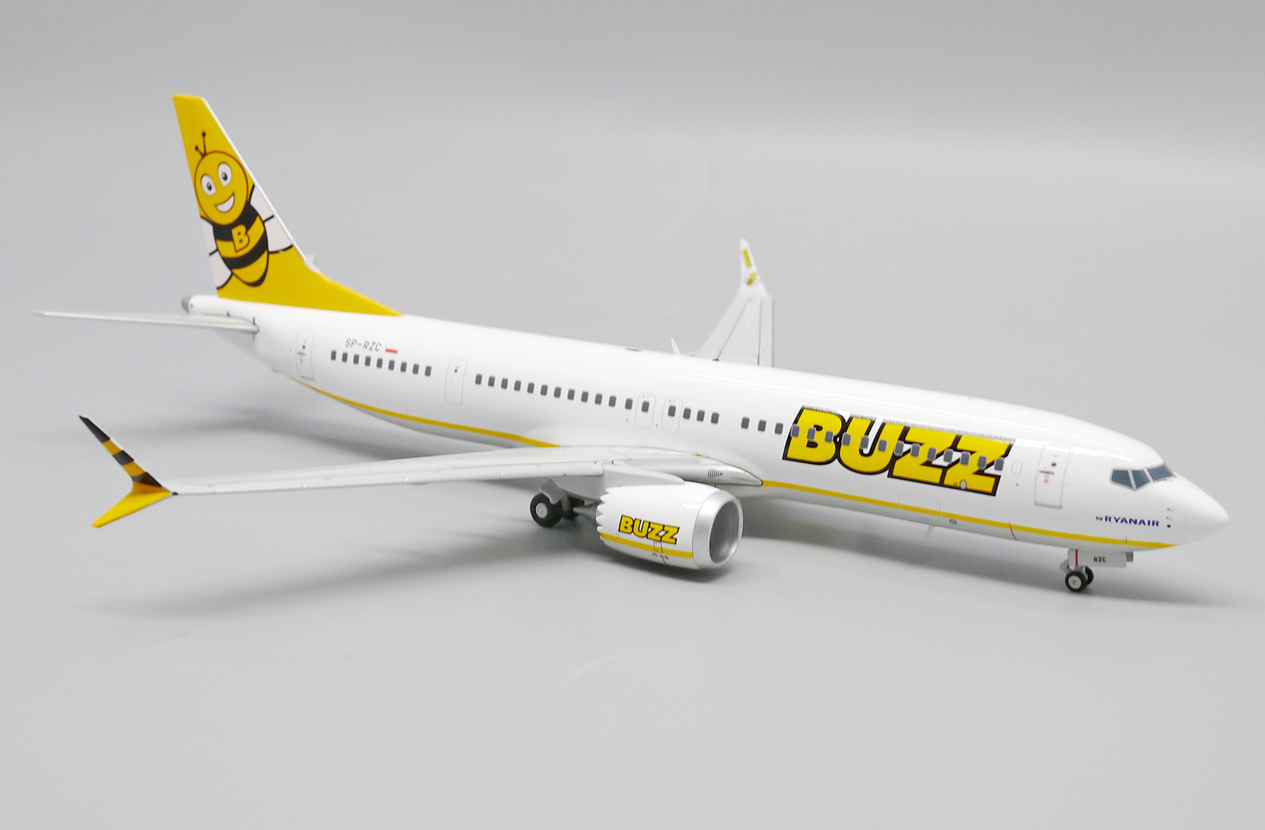 ScaleModelStore.com :: JC Wings 1:200 - EW238M003 - Buzz (Ryanair ...