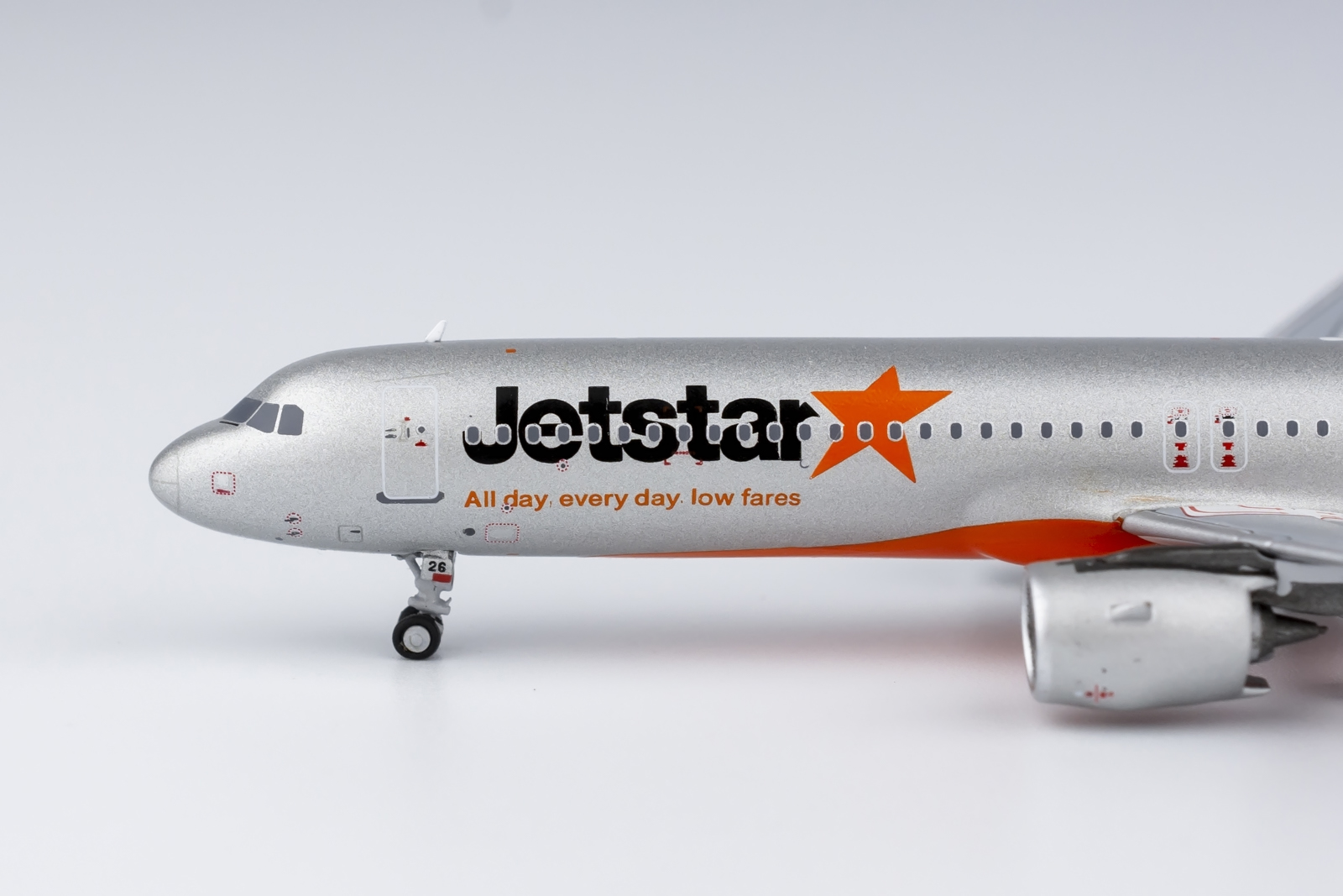ScaleModelStore.com :: NG Models 1:400 - 13052 - Jetstar Airways Airbus ...