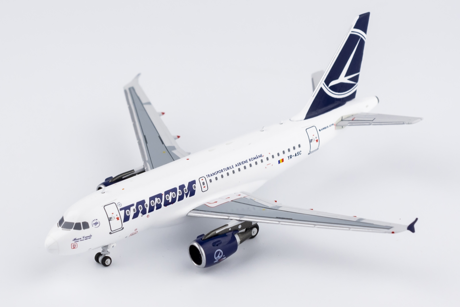 ScaleModelStore.com :: NG Models 1:400 - 48005 - Tarom - Romanian Air ...