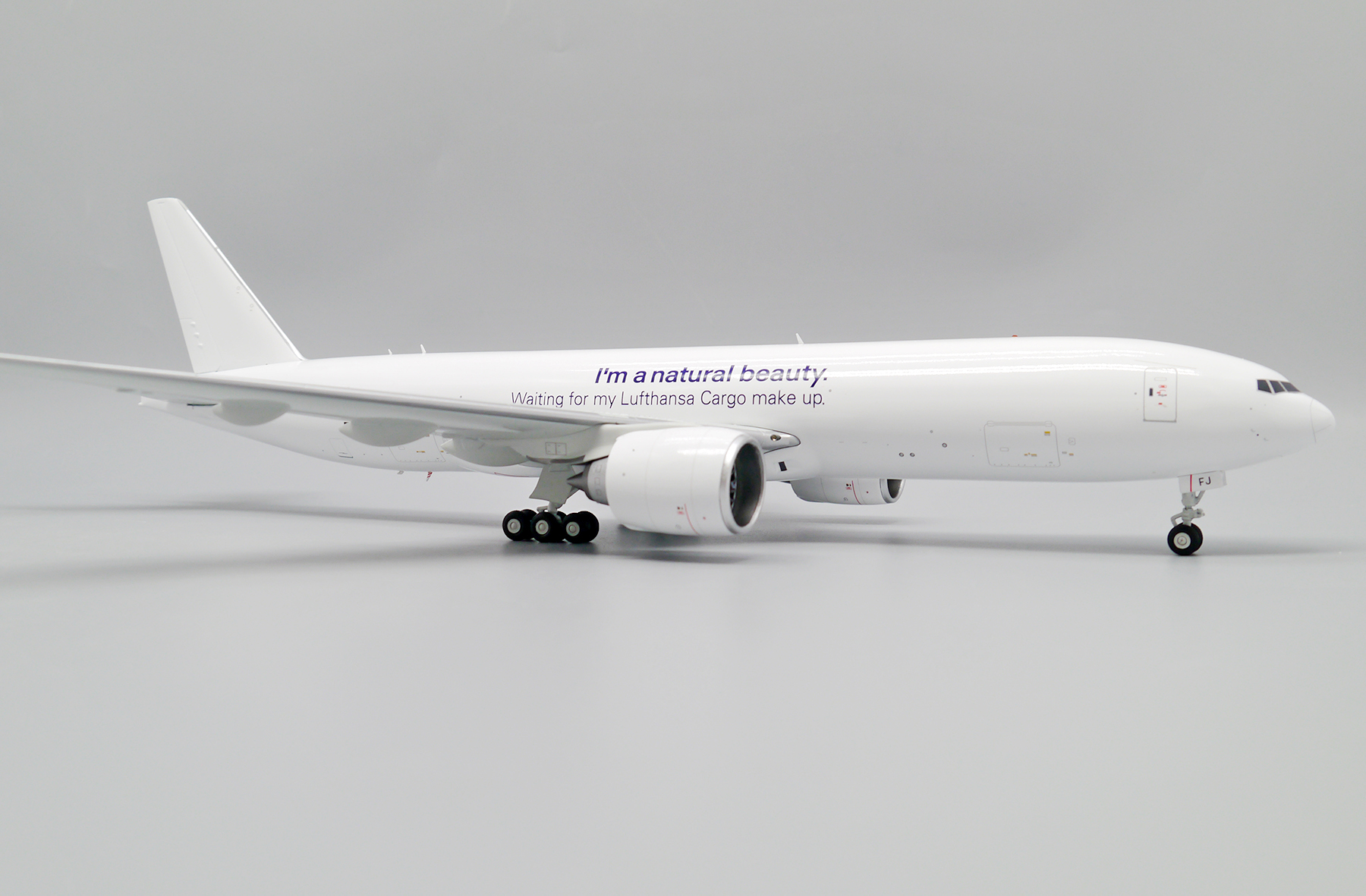 ScaleModelStore.com :: JC Wings 1:200 - XX20193_damaged_box - Lufthansa ...