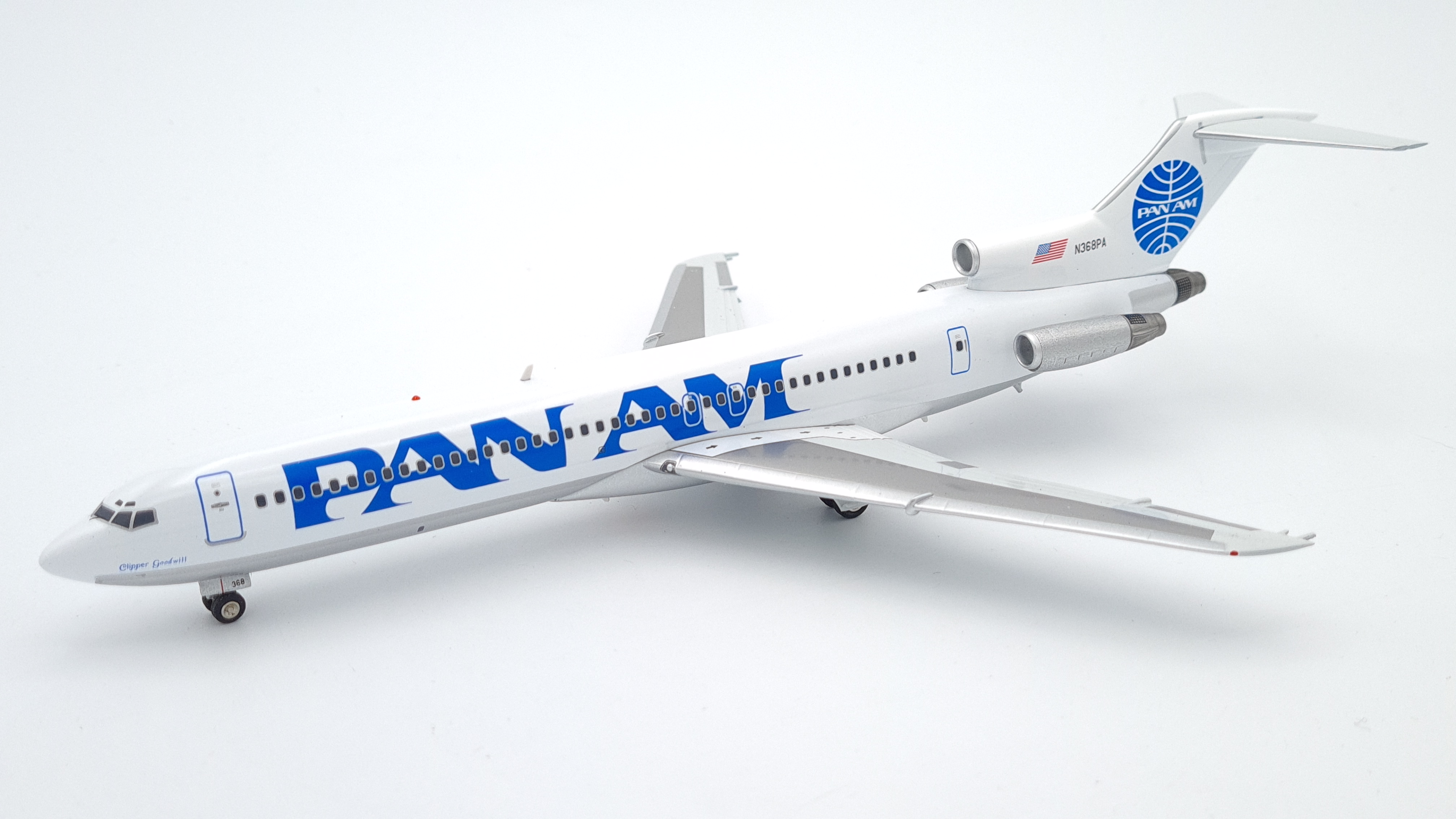 ScaleModelStore.com :: B Models 1:200 - B-722-PAA-30 - Pan Am Boeing ...