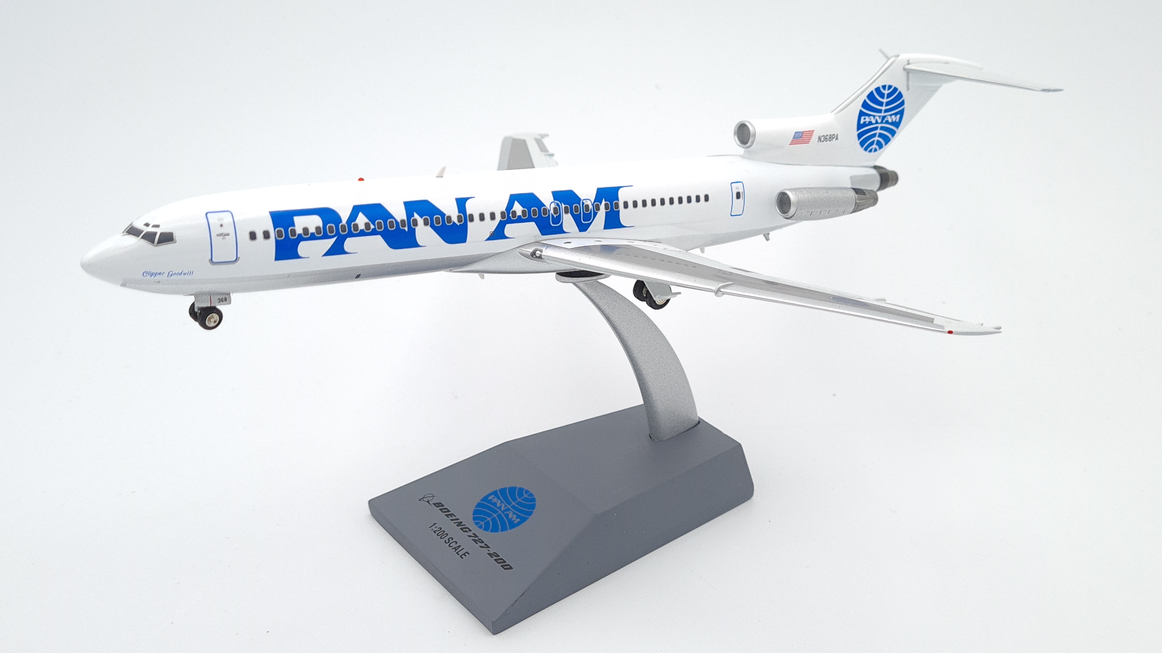 ScaleModelStore.com :: B Models 1:200 - B-722-PAA-30 - Pan Am Boeing ...