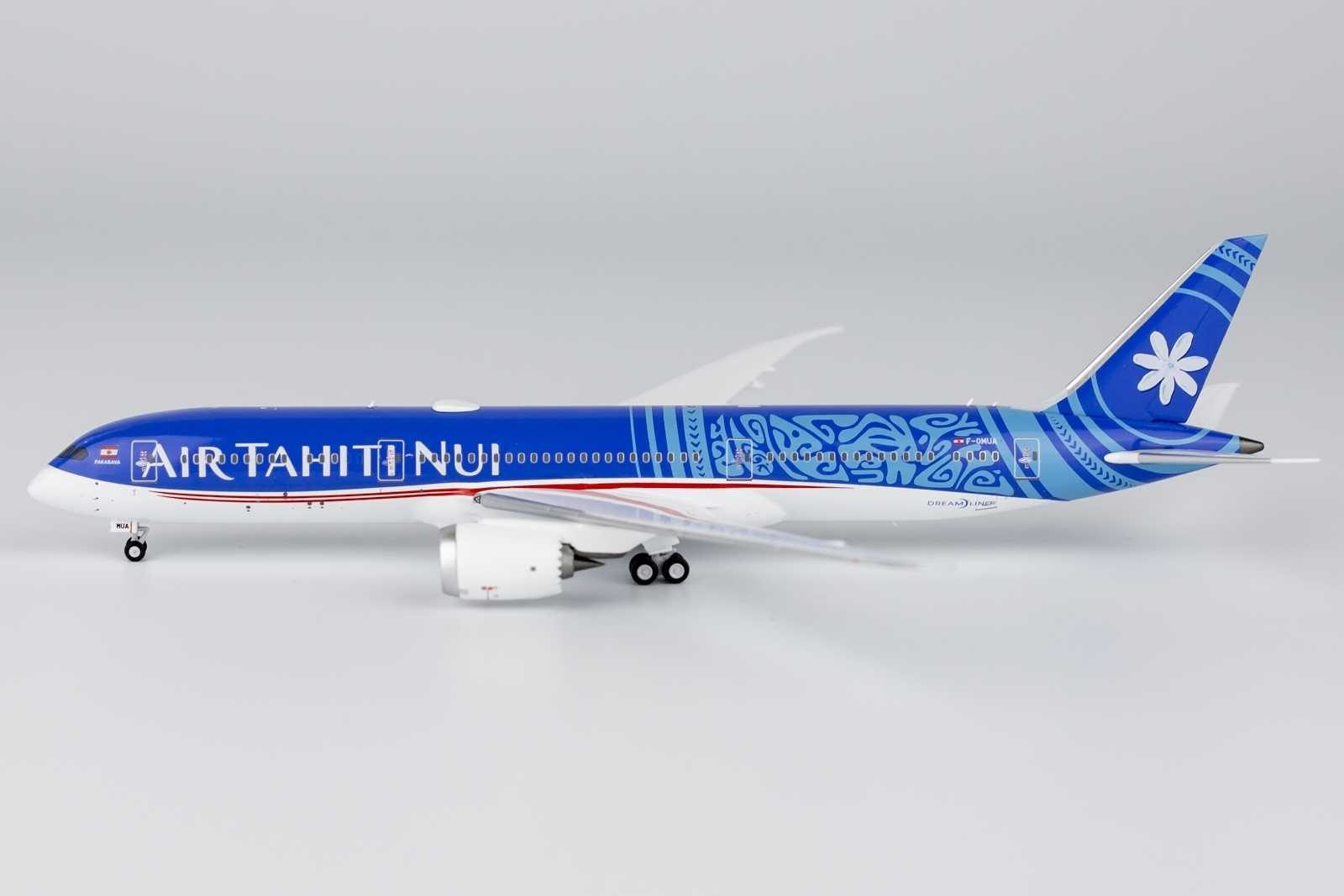 ScaleModelStore.com :: NG Models 1:400 - 55102 - Air Tahiti Nui Boeing ...