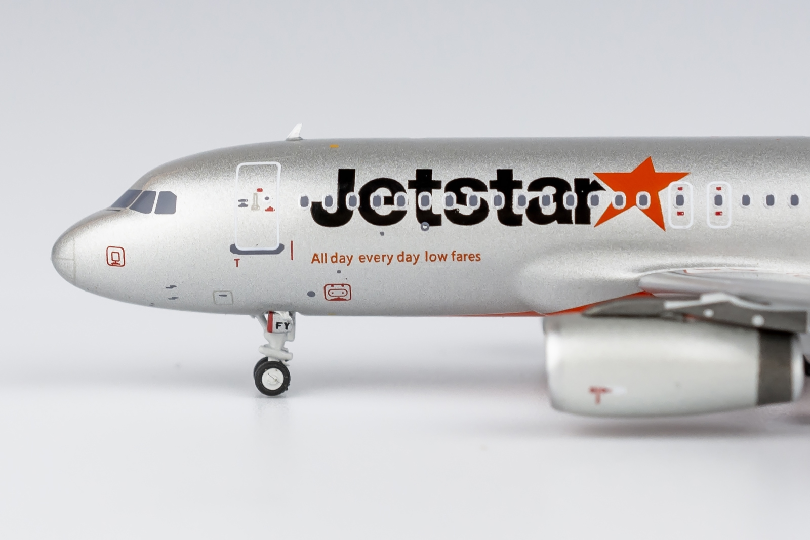 ScaleModelStore.com :: NG Models 1:400 - 15012 - Jetstar Airways Airbus ...