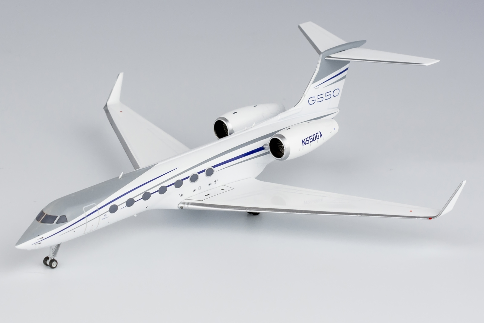 ScaleModelStore.com :: NG Models 1:200 - 75016 - Gulfstream Aerospace ...