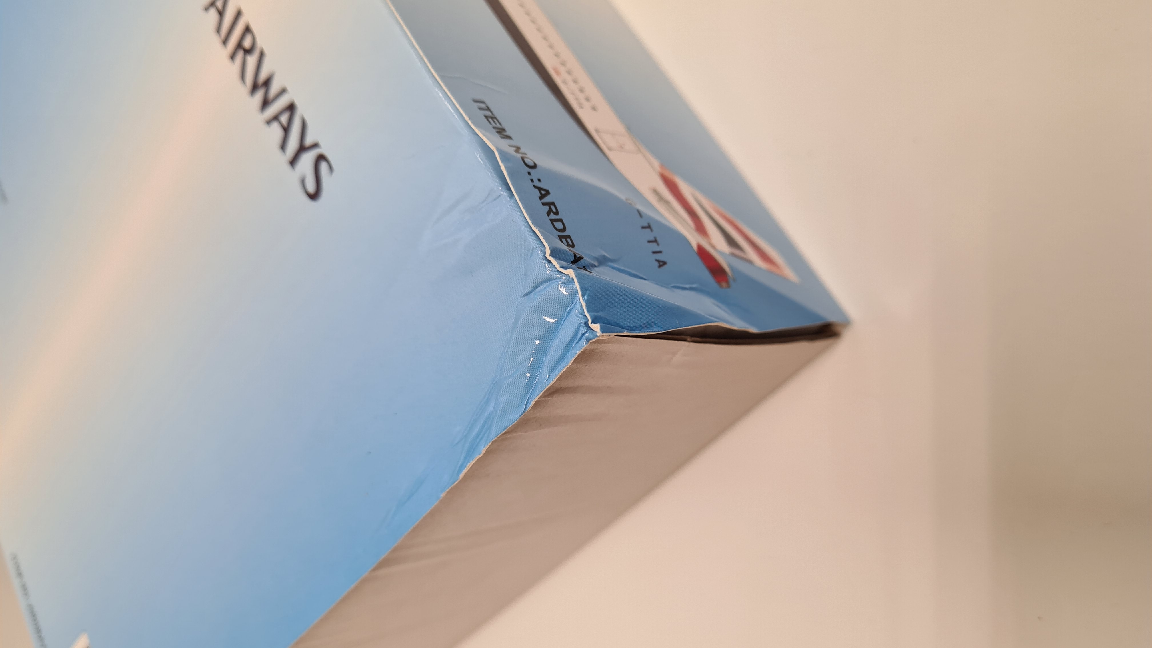 ScaleModelStore.com :: ARD200 1:200 - ARDBA72_box - British Airways ...