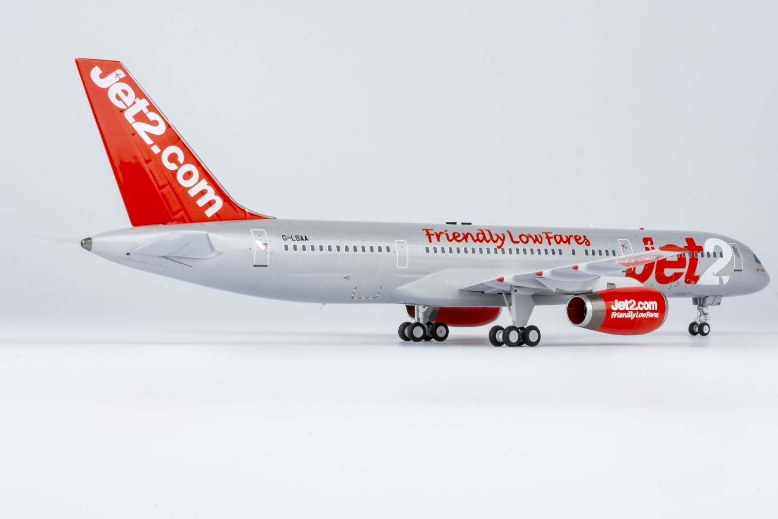 ScaleModelStore.com :: NG Models 1:200 - 42002 - Jet2 Boeing 757-200